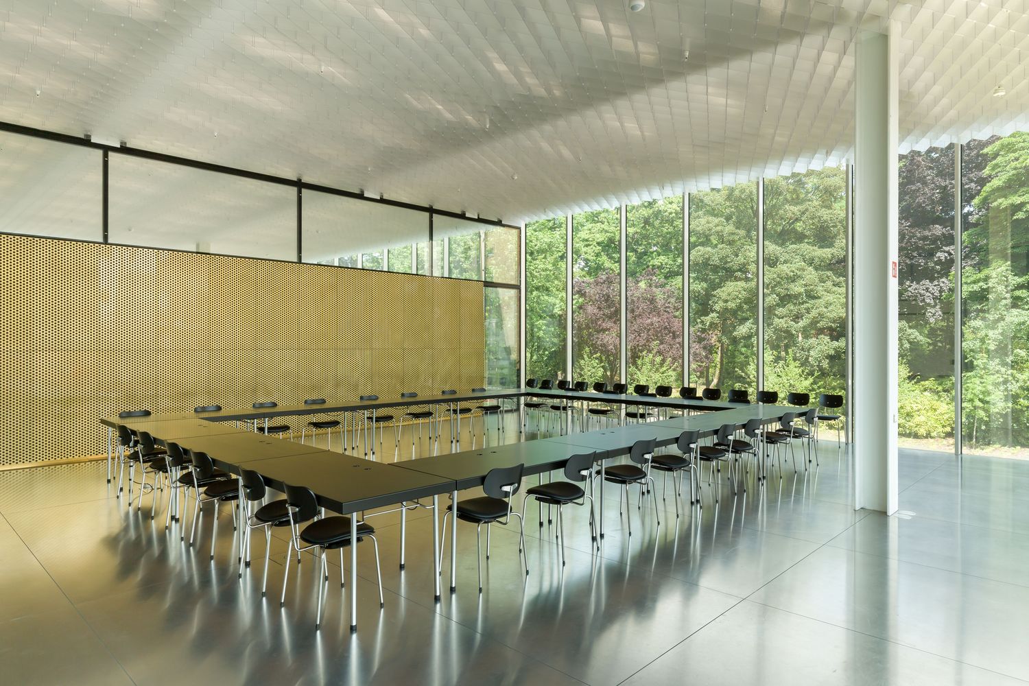 Gallery of Headquarters of the Province of Antwerp / XDGA - 11