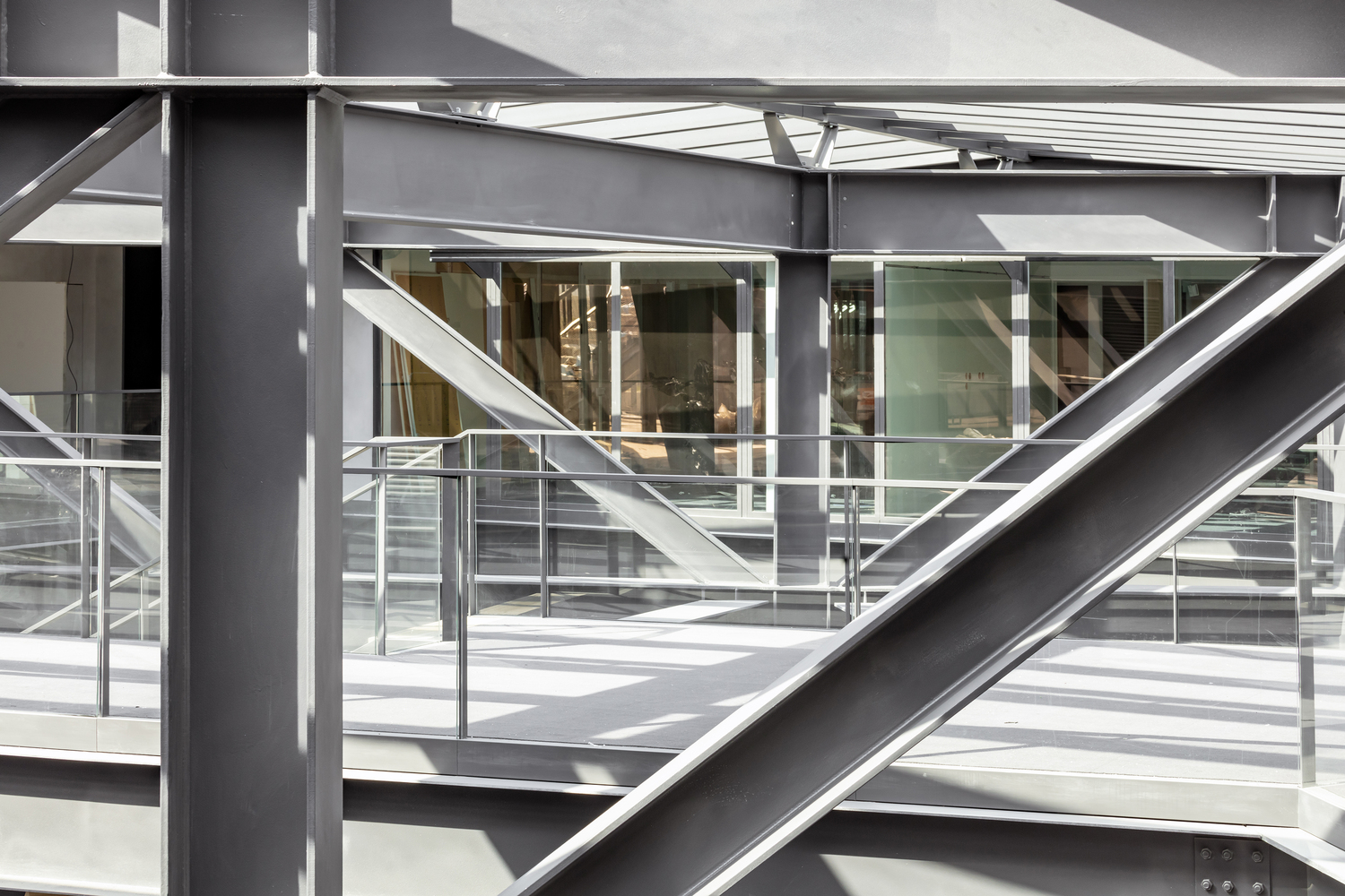 Gallery of Shift / Arte Charpentier - 23