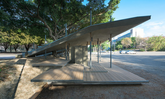 The Bus Stop of NCTU / CHU STUDIO | ArchDaily