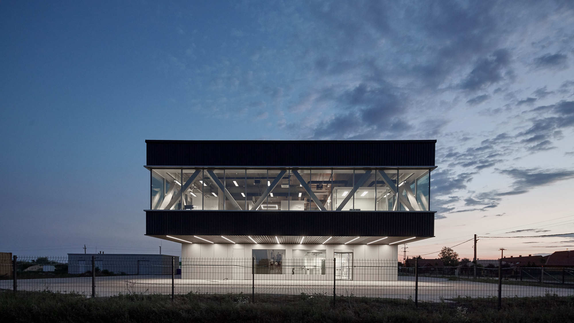 Gallery of Amplio Automation Headquarters / T2.a Architects - 11