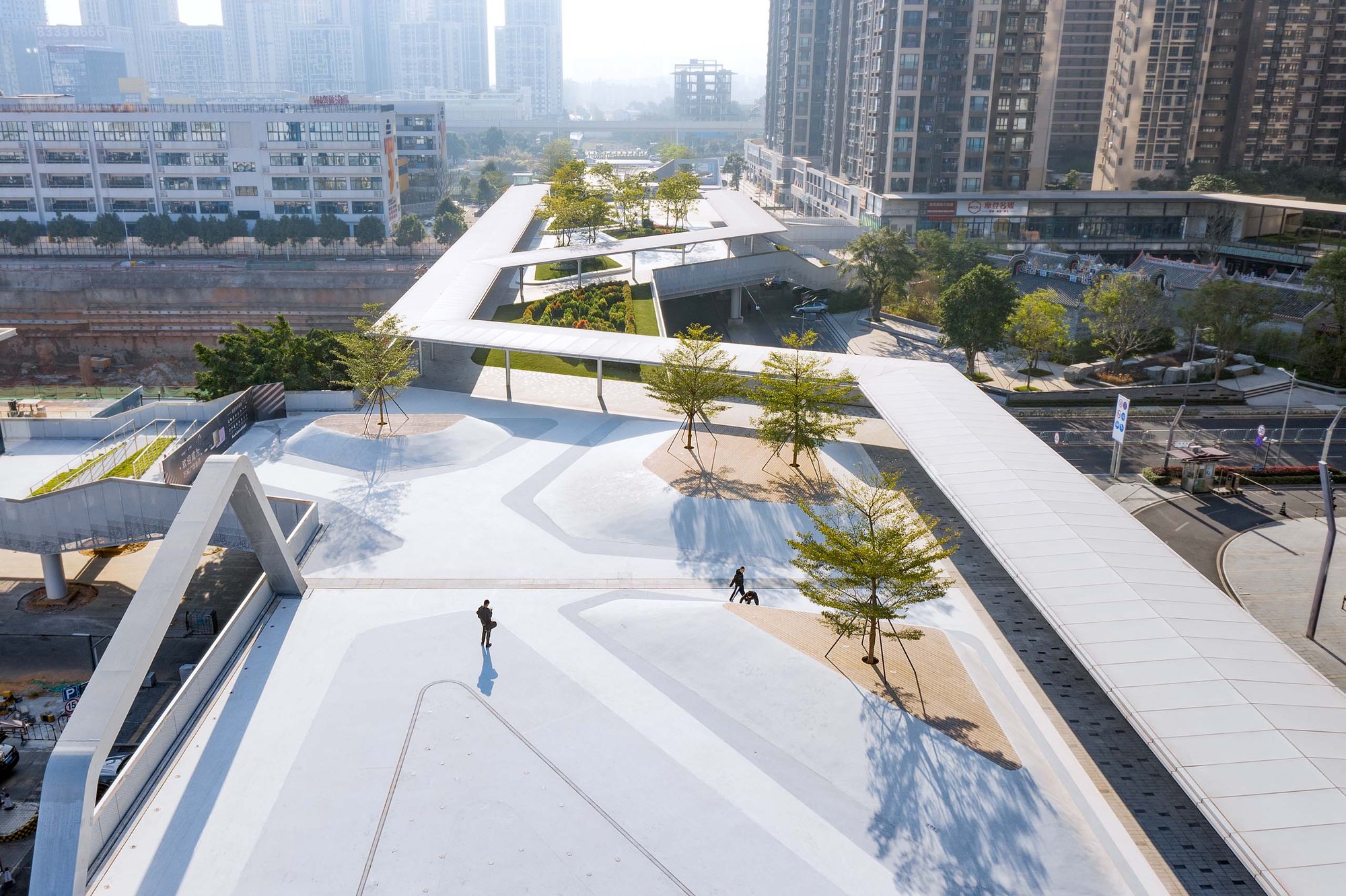 Gallery of Floating Archipelago, Pedestrian Bridge Design / FCHA - 4