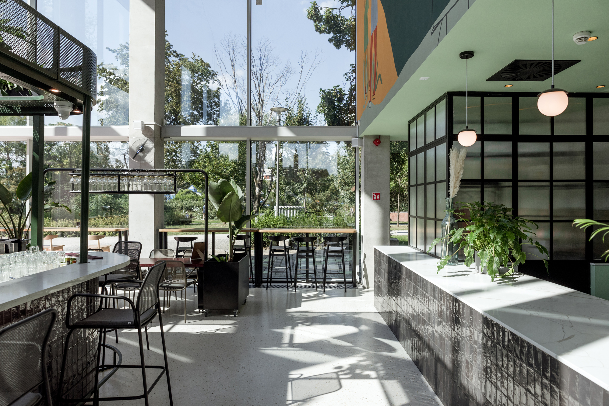 Gallery of Concordia Design Wrocław Restaurant / mode:lina architekci - 3