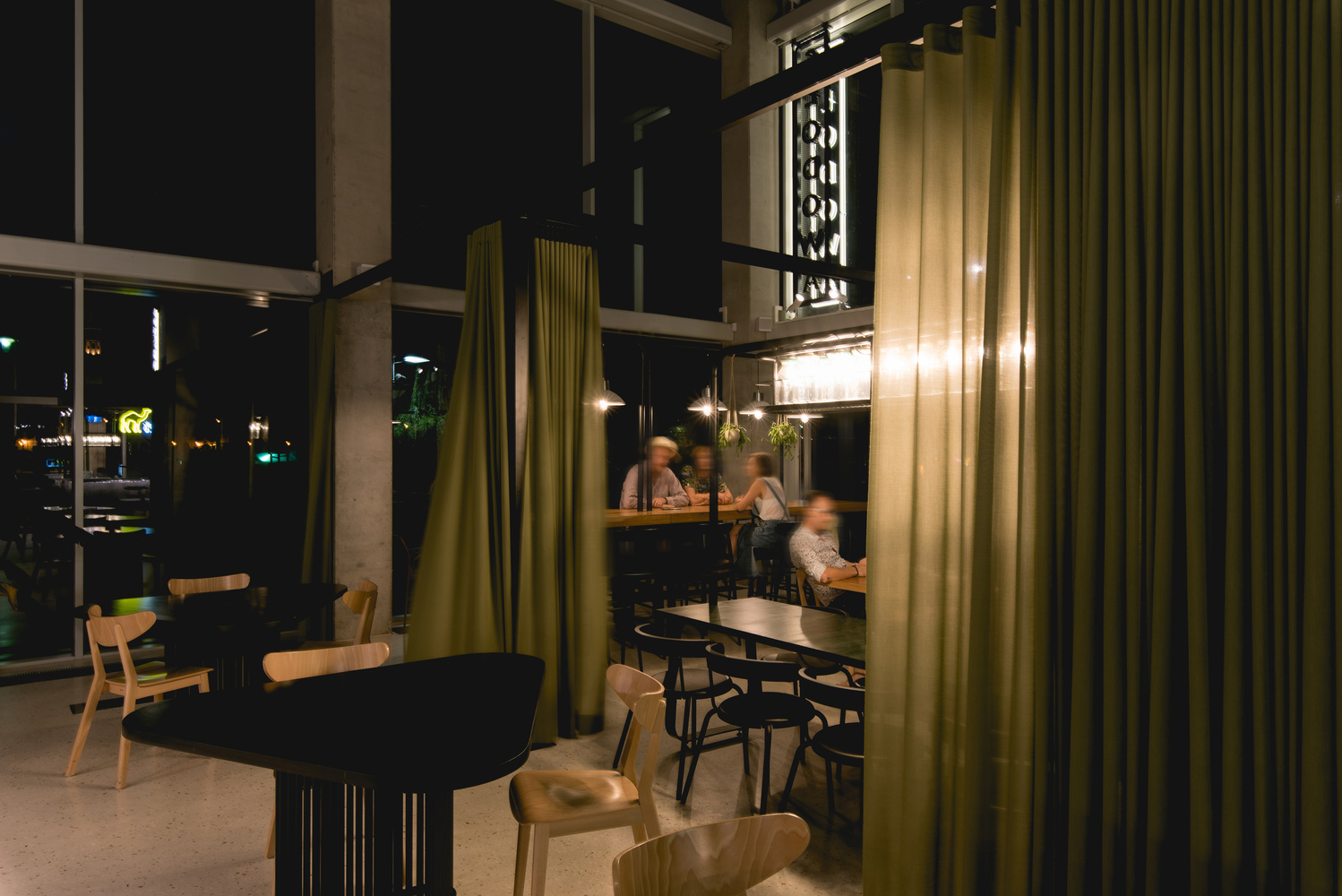 Gallery of Concordia Design Wrocław Restaurant / mode:lina architekci - 28