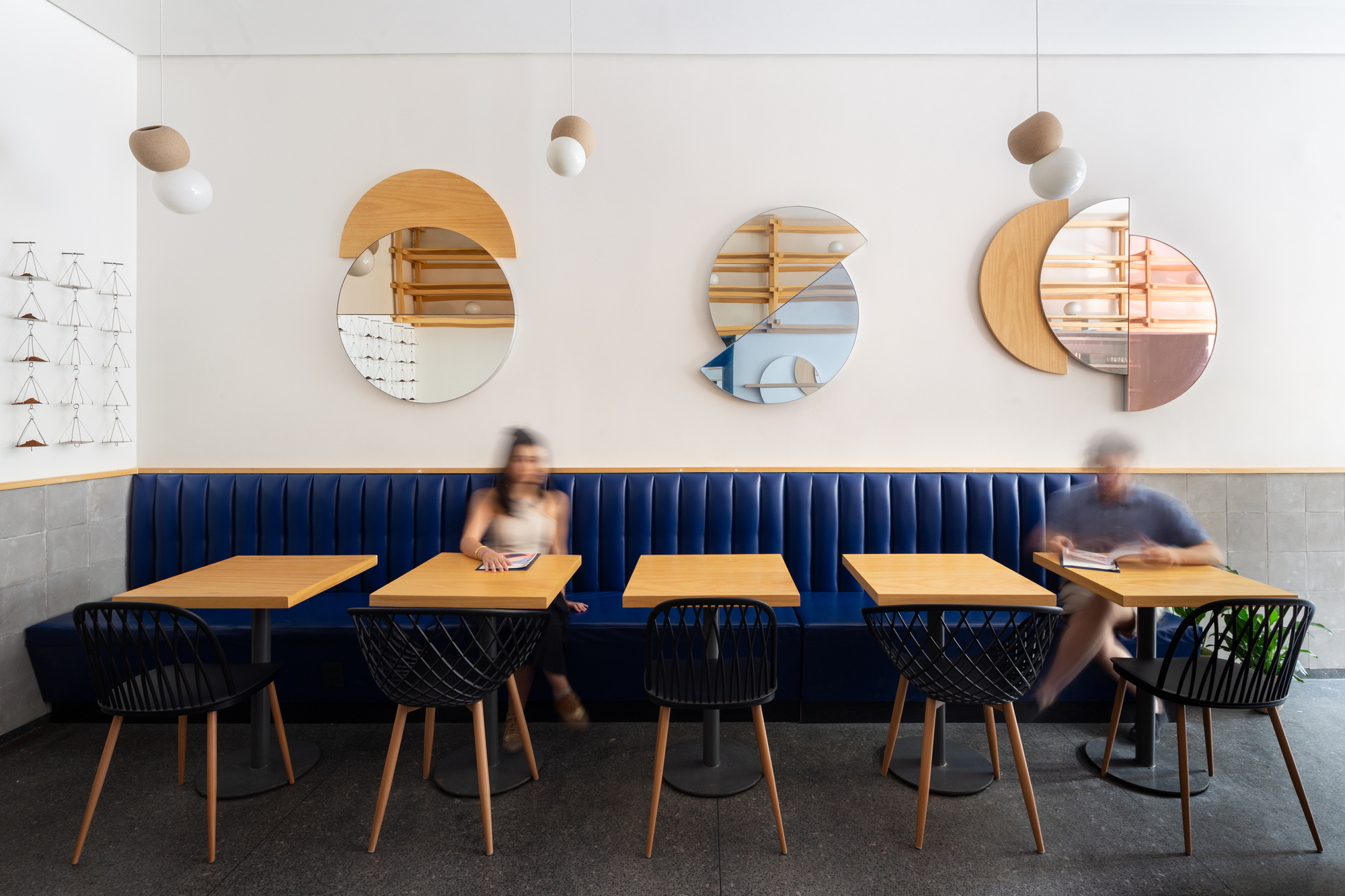 Gallery of Tost Coffee Shop / Gabriel Castro MOBIO - 2