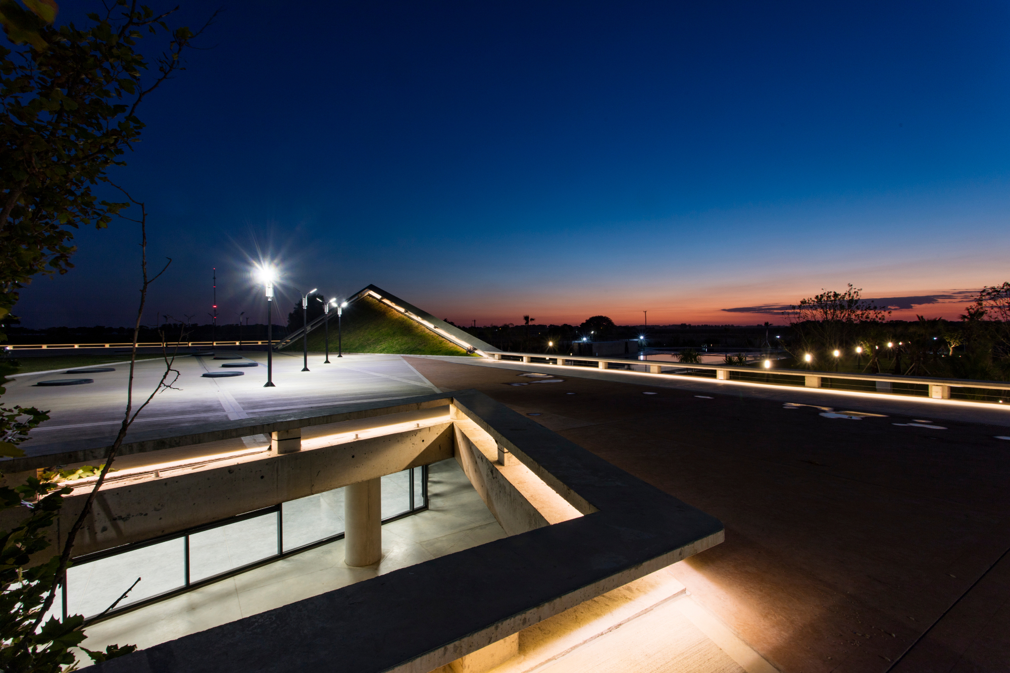 Gallery of Pavilion in Parque Santa Clara / Estudio Frolik - 33