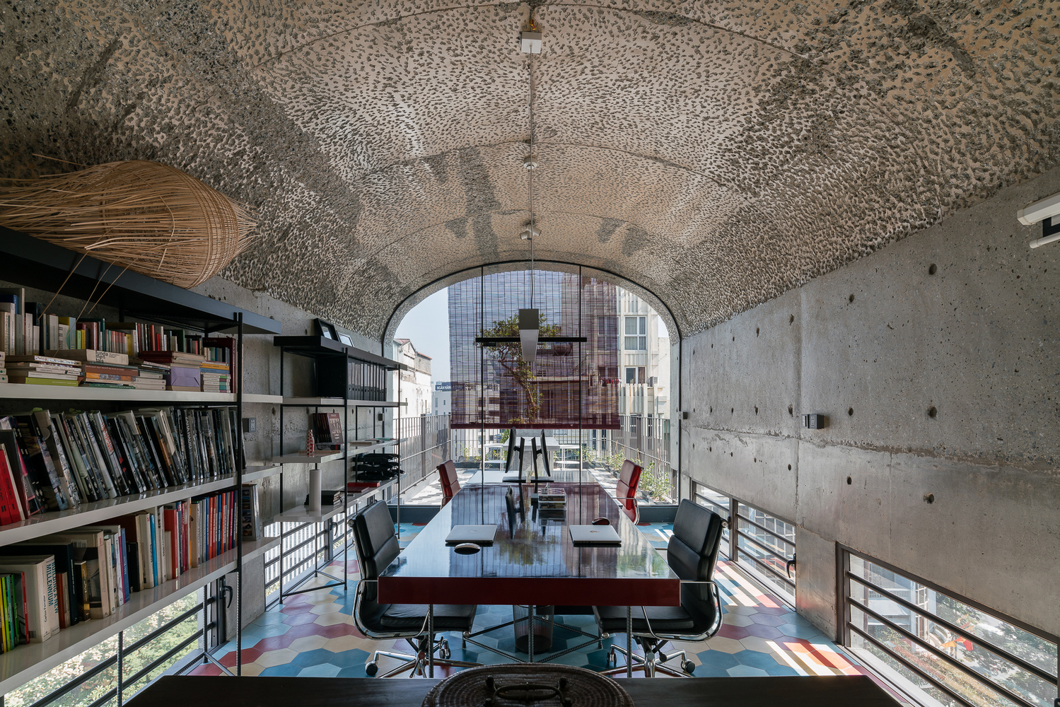 Gallery of VUUV building / VUUV Architecture and Interior Design - 1