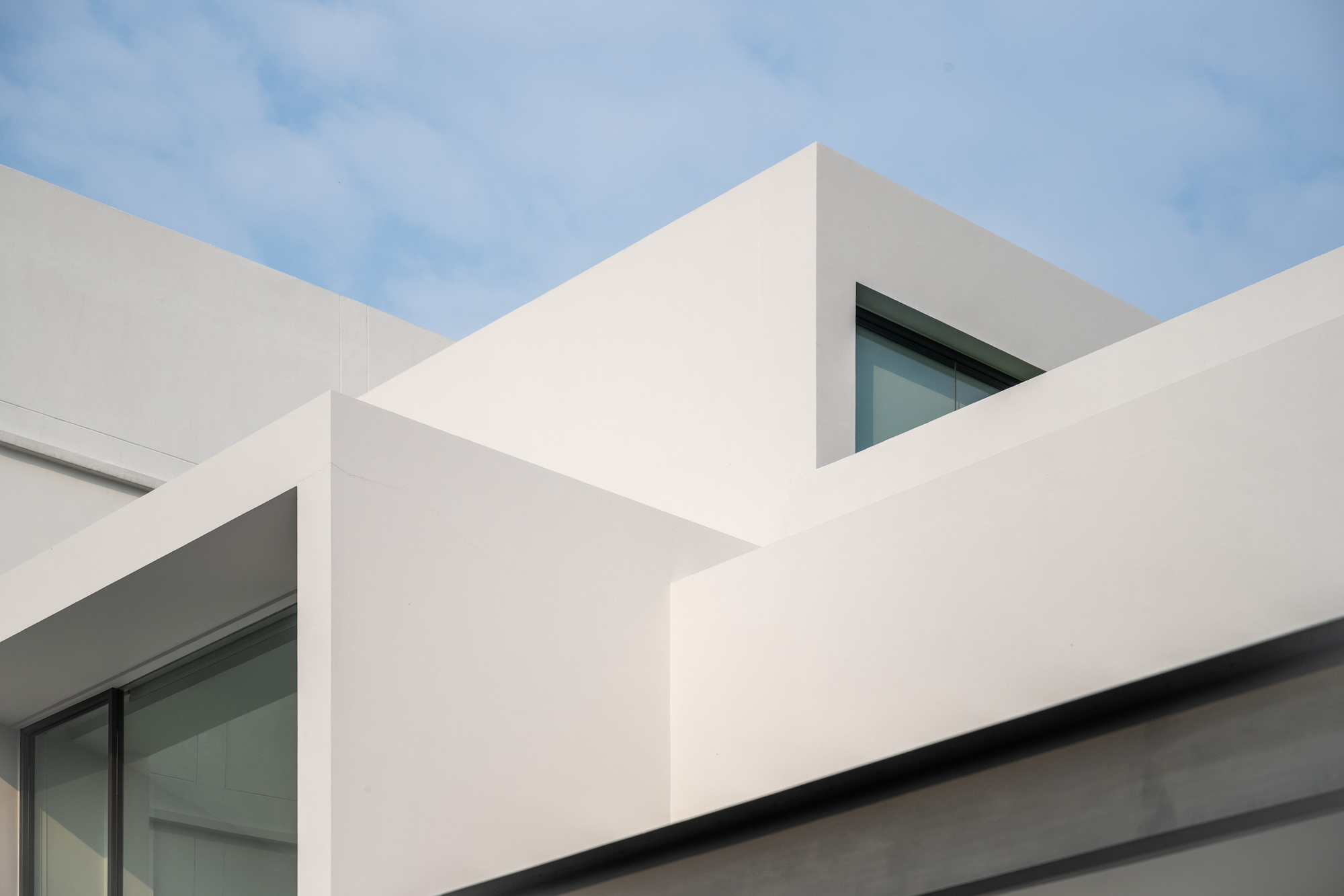 Gallery of B House / Kit Design Architect - 10