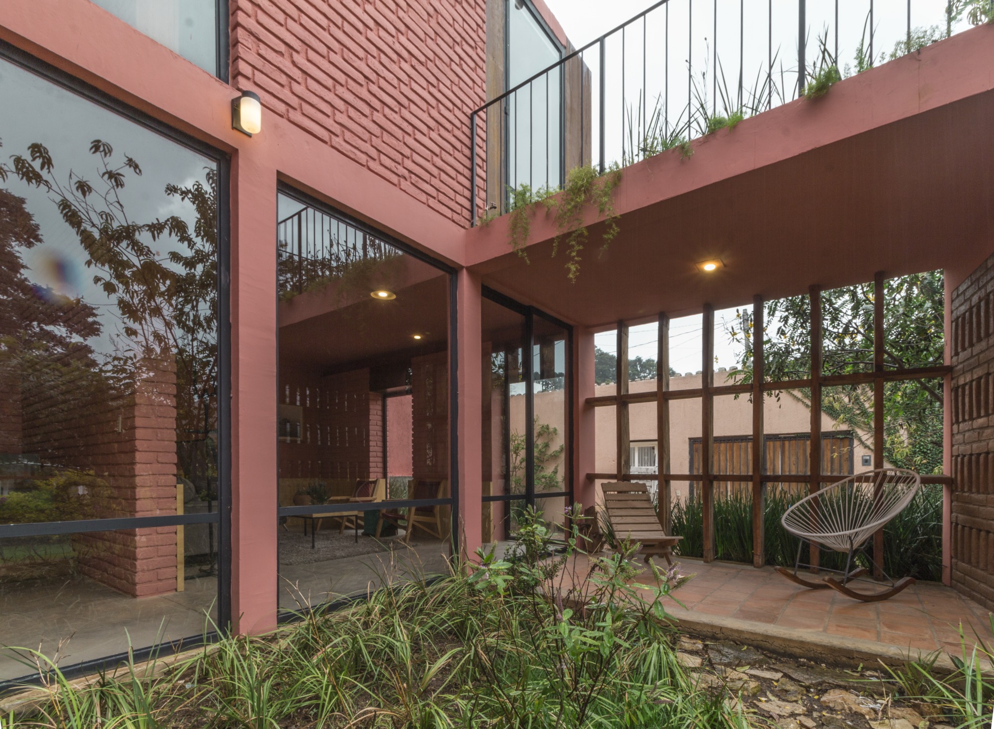 Gallery of La Fortuna House / Apaloosa Estudio de Arquitectura y Diseño - 7