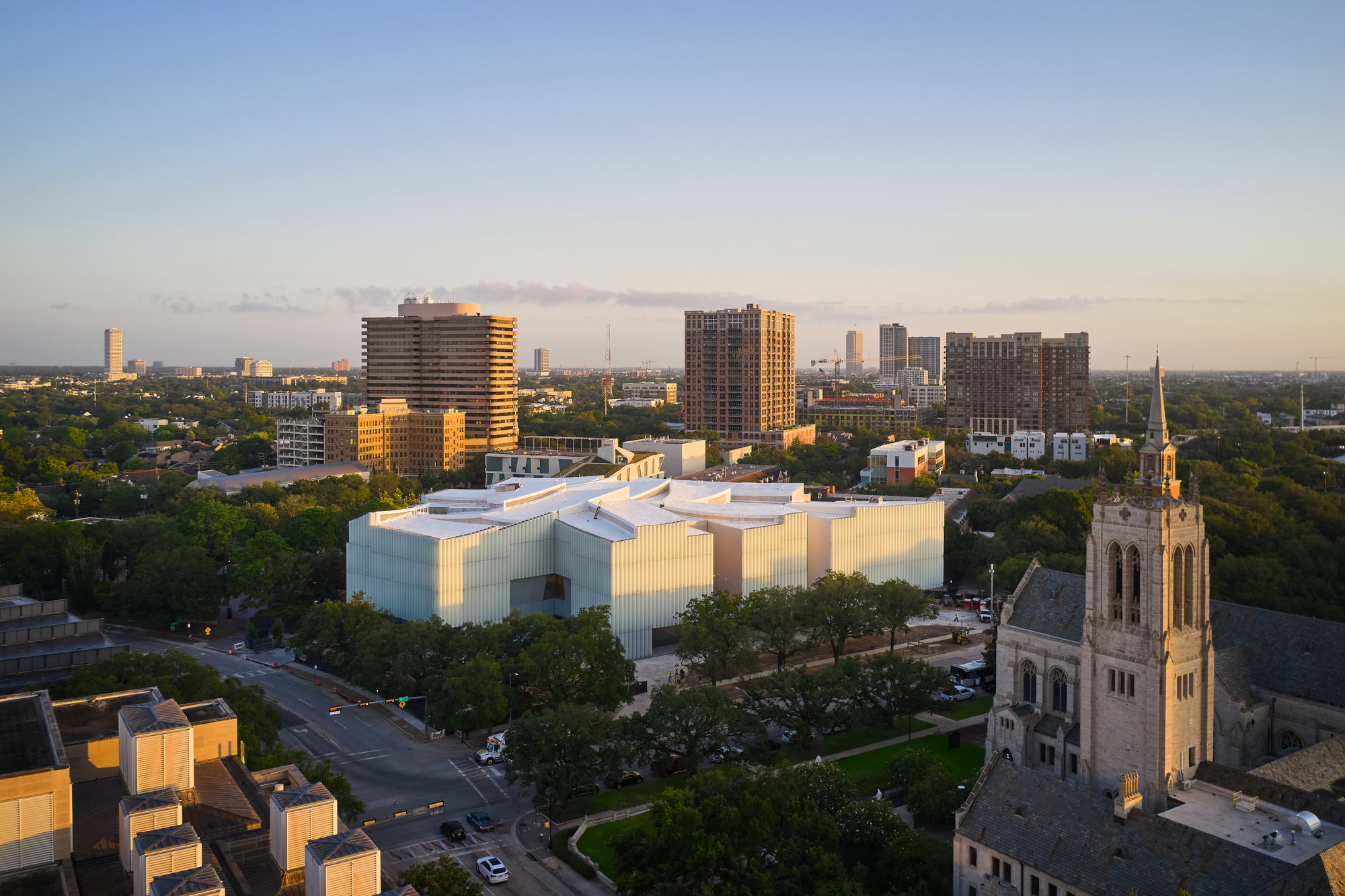 Steven Holl Unveils New Images of the Completed Kinder Building, part ...