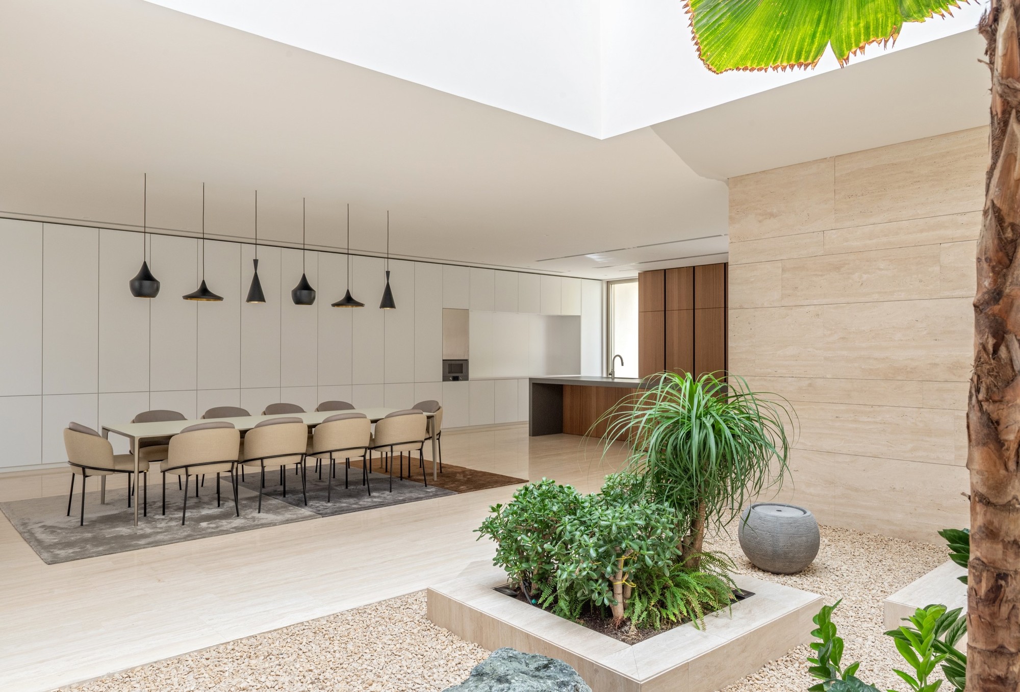 Gallery of Lima Villa / Loci Architecture + Design - 5