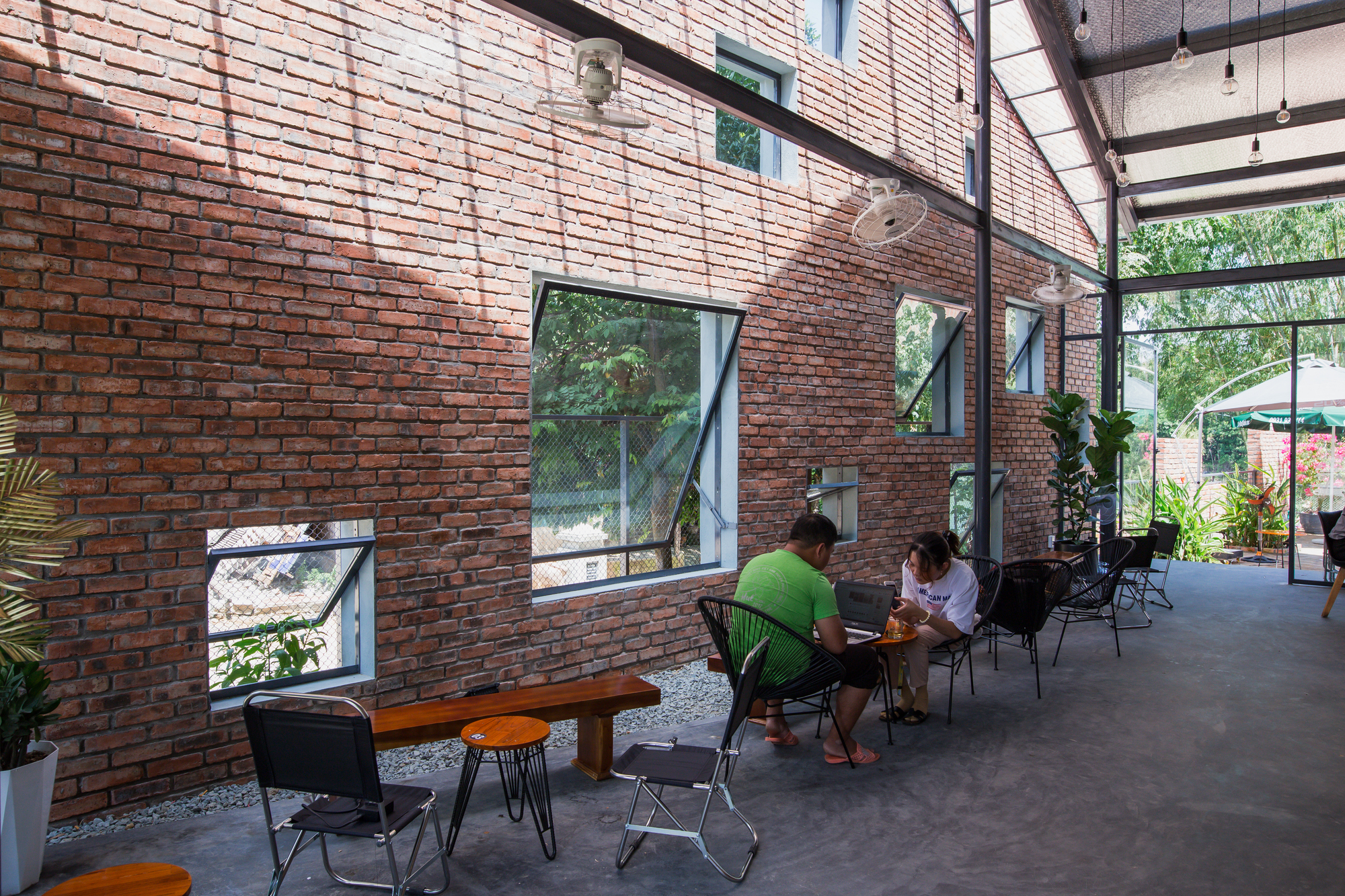 Gallery of Kate's Kafe / TON Architects - 21