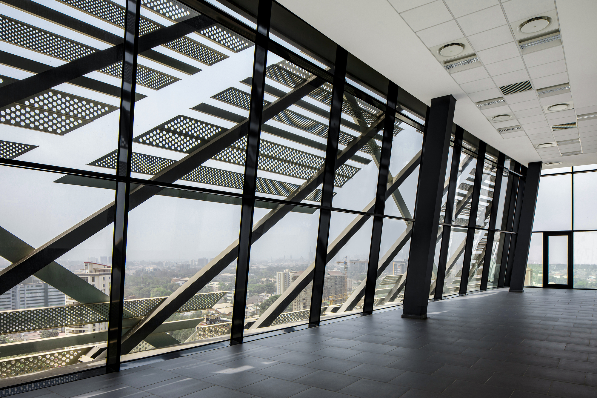 Gallery of Kingsway Tower / SAOTA - 3