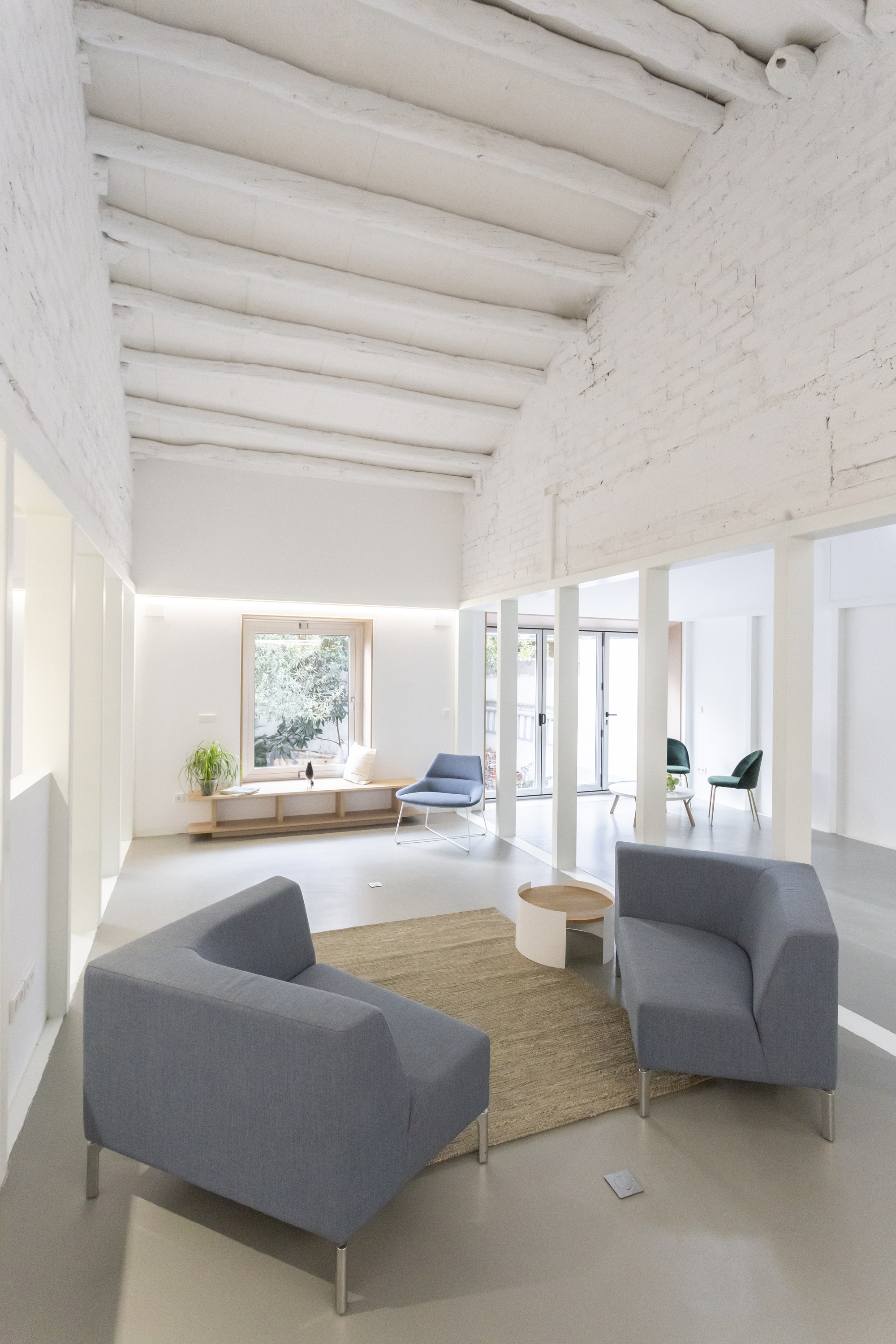 Gallery of Alonso House / Sebastian Arquitectos - 2