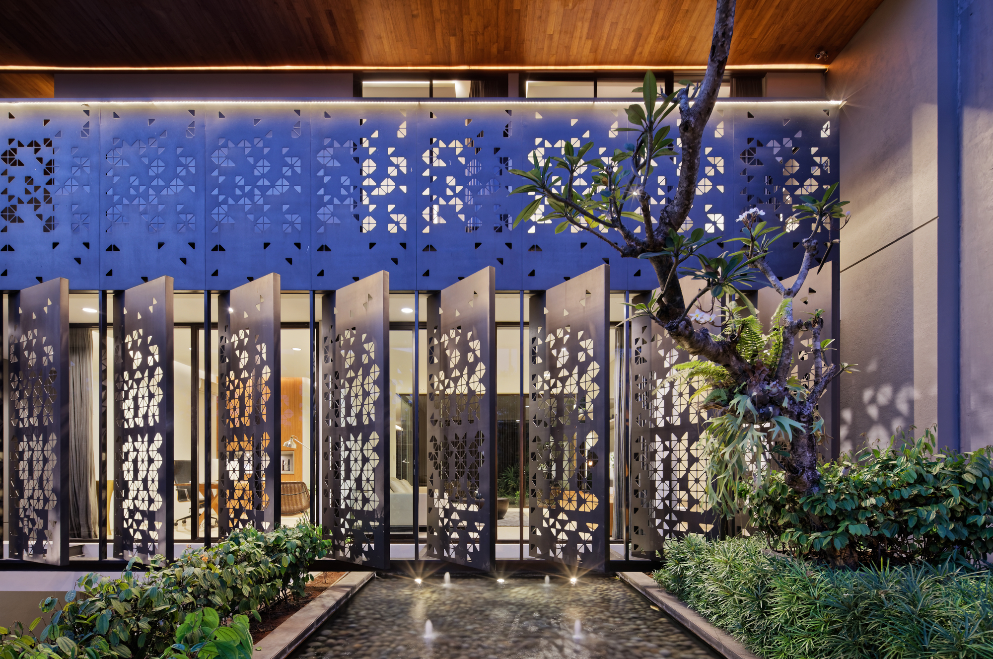 Gallery of DC 20 House / Wahana Architects - 2