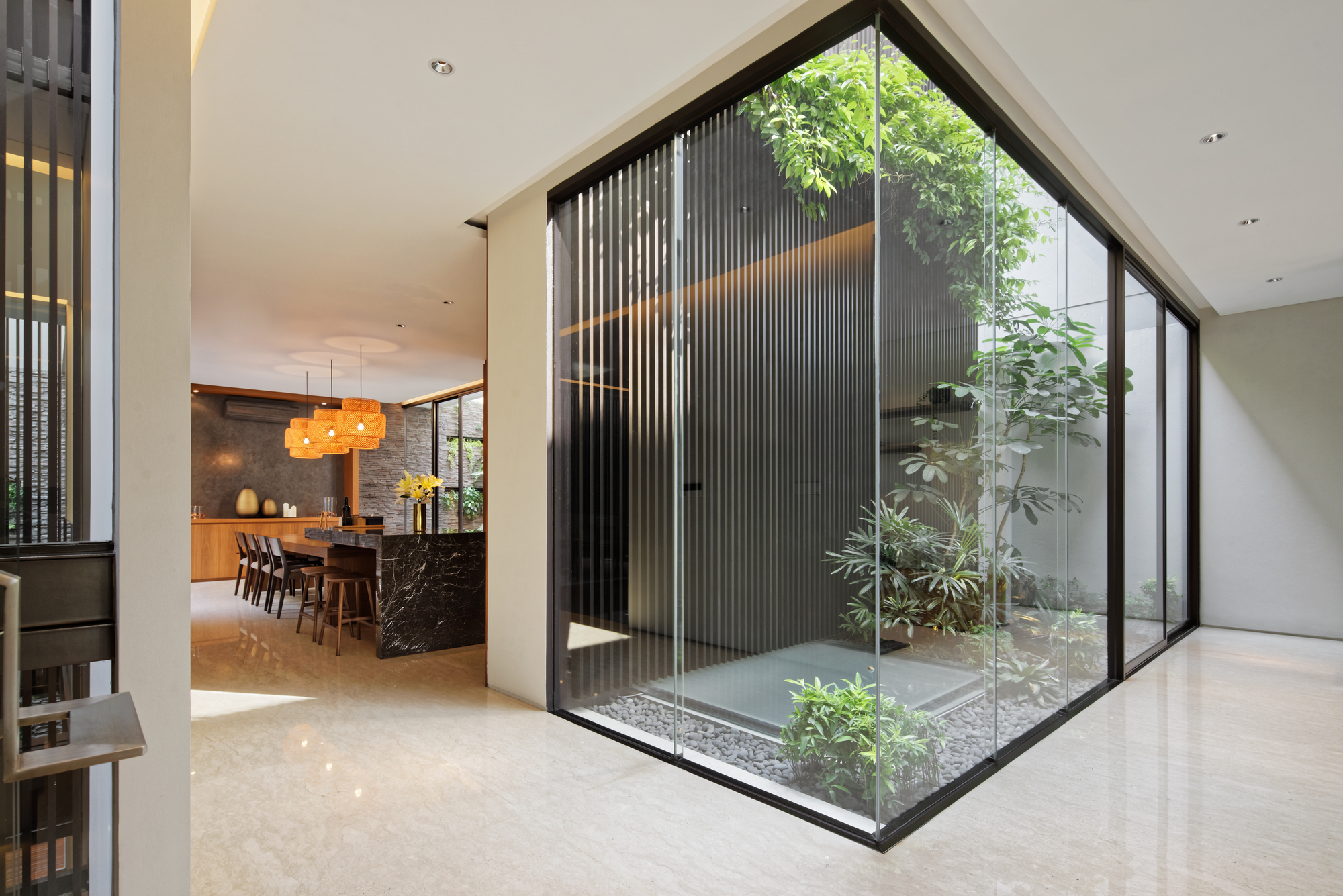 Gallery of DC 20 House / Wahana Architects - 9