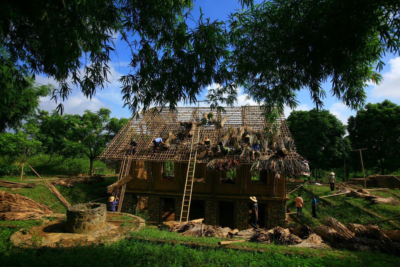 Gallery of A Look into Vietnamese Vernacular Construction: 1+1>2 ...