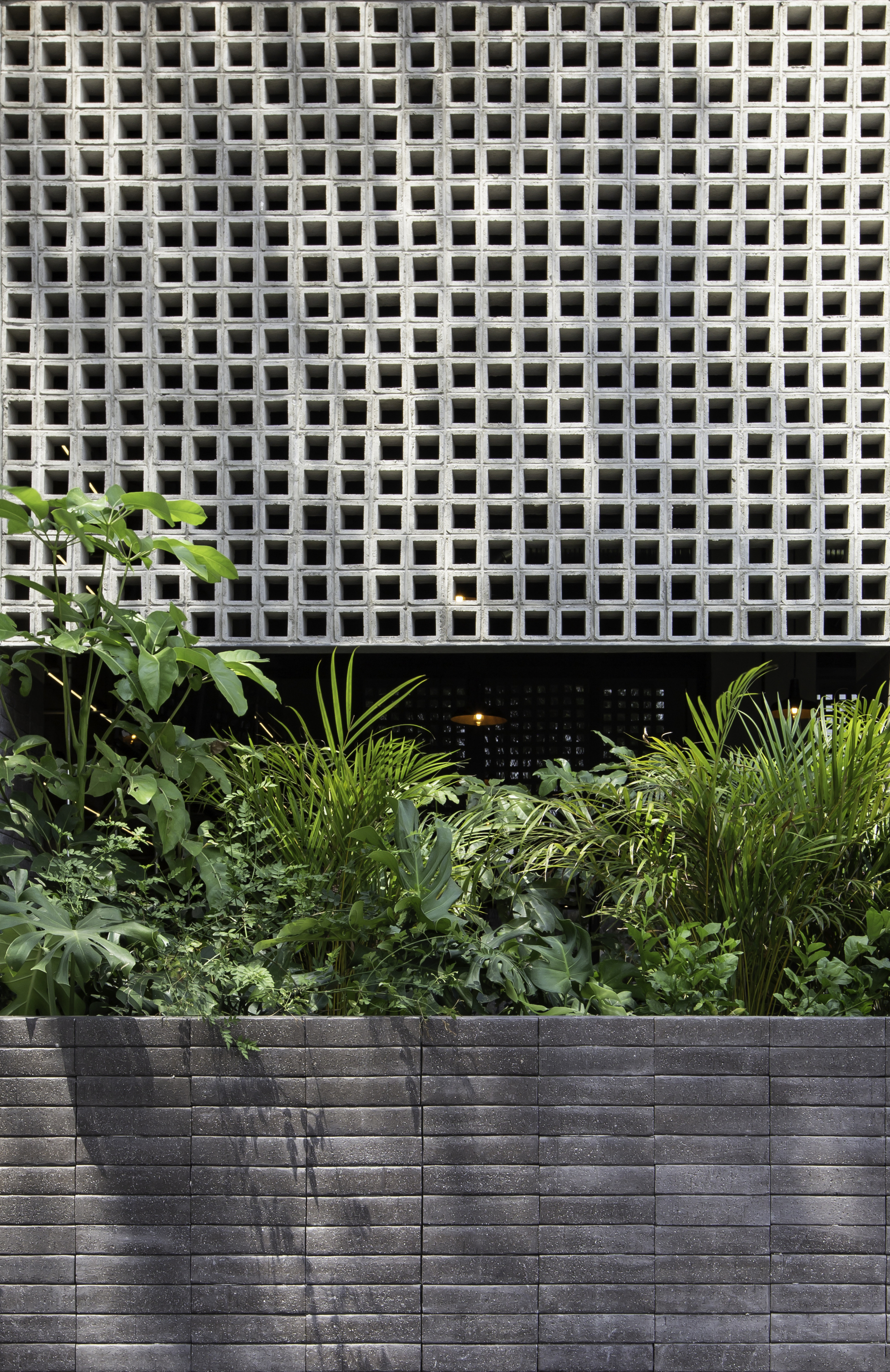 Gallery of Banal Restaurant / Reims 502 - 22