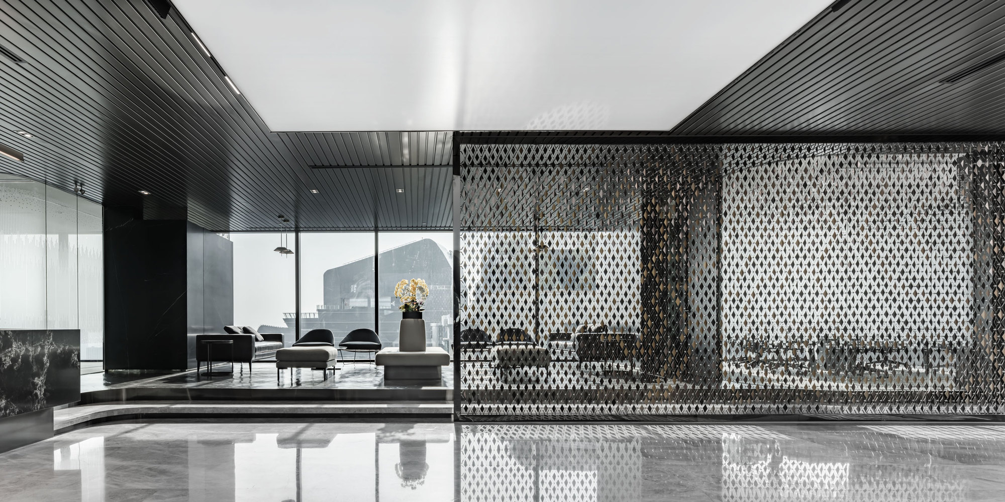 Gallery of Boon Rawd Brewery Headquarters / pbm - 4