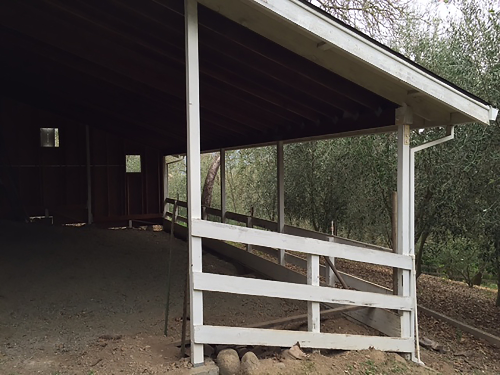 Gallery of Tack Barn / Faulkner Architects - 15