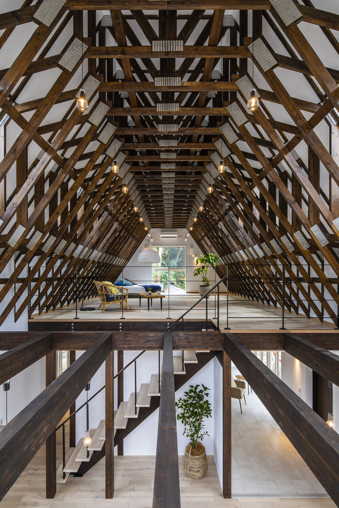 Gallery of The Beauty of Exposed Wooden Trusses - 27