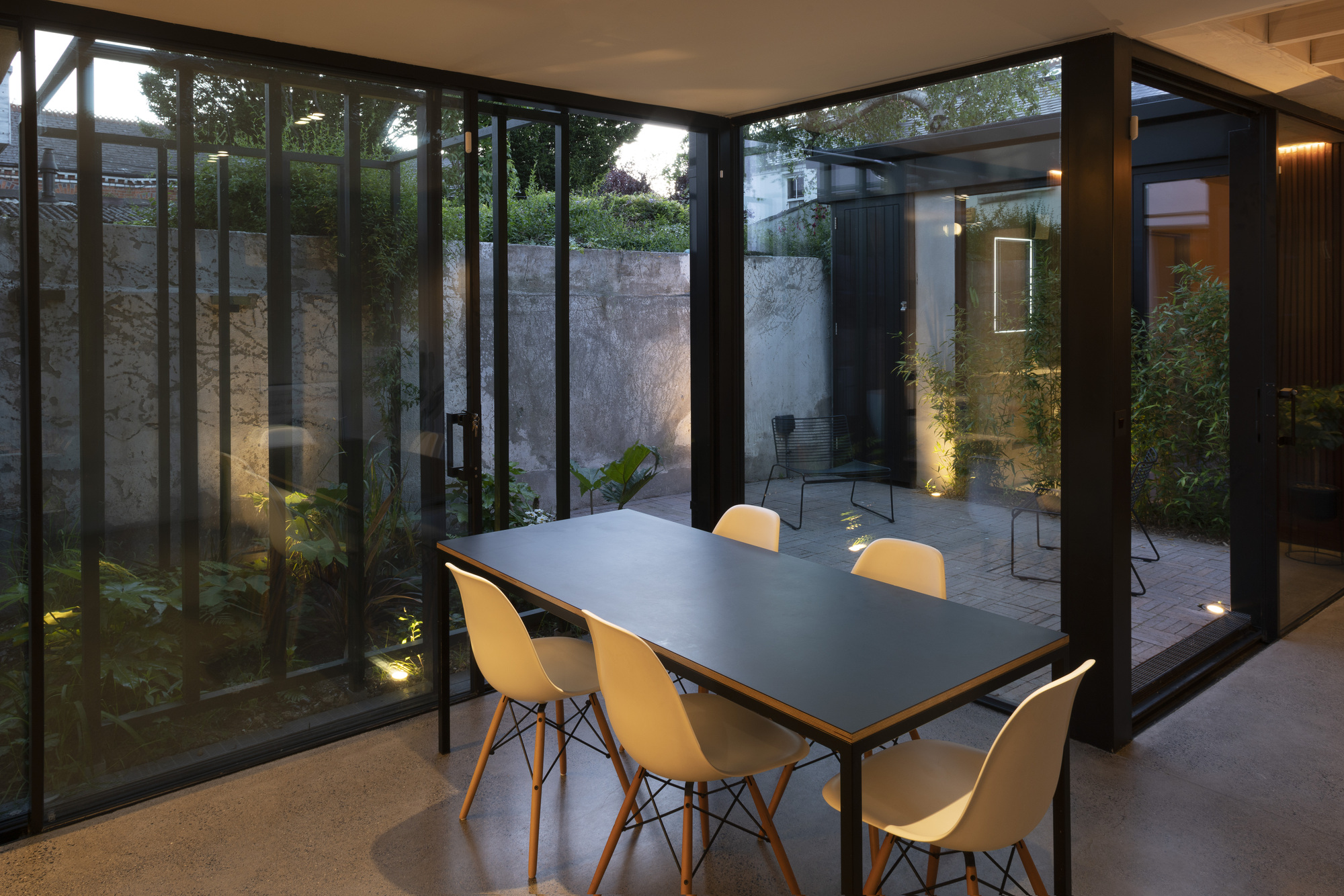 Gallery of Portobello House / Scullion Architects - 22