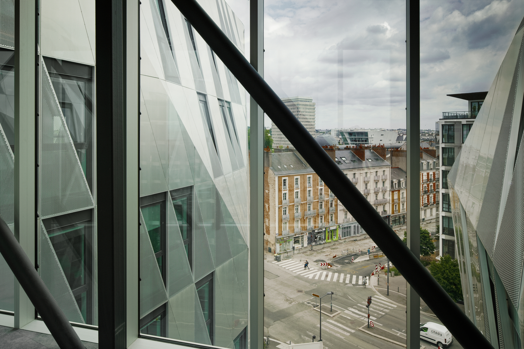 Gallery of Urban Quartz Office Building / Hamonic + Masson & Associés ...