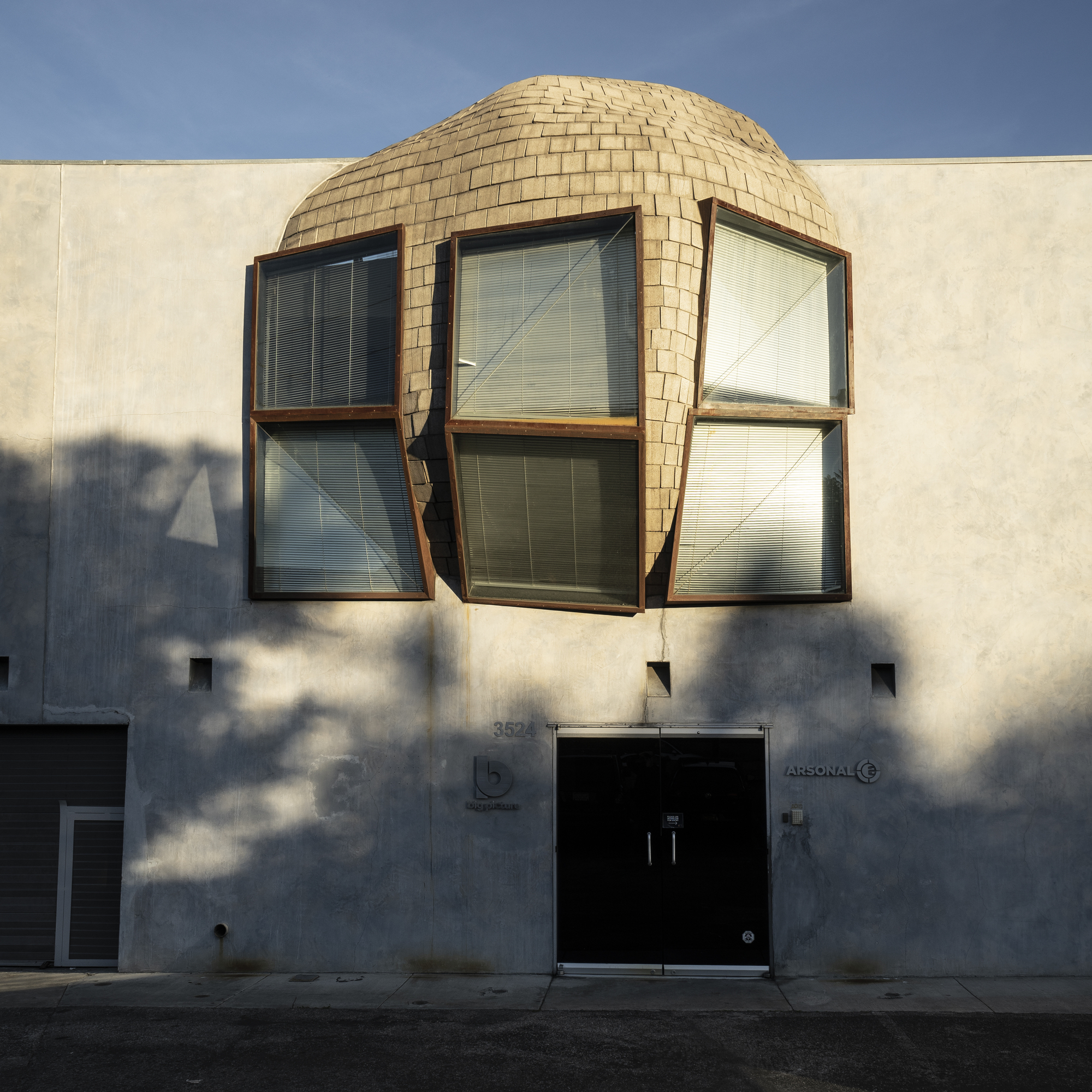 Gallery of "The Truth is in The Tension of Possibilities”: In ...