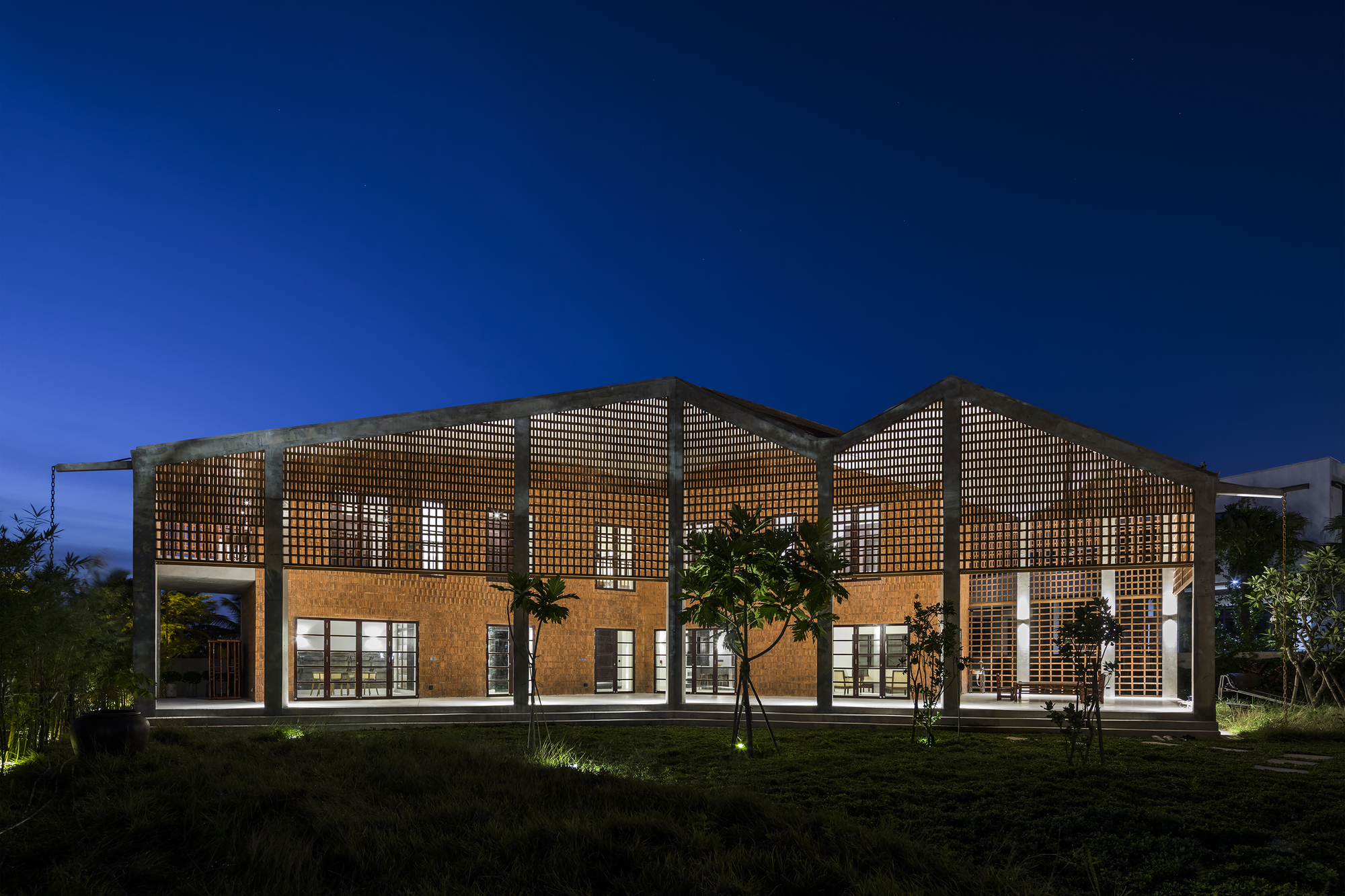 Galeria de Residência Chalé Tropical / G8A Architecture & Urban ...