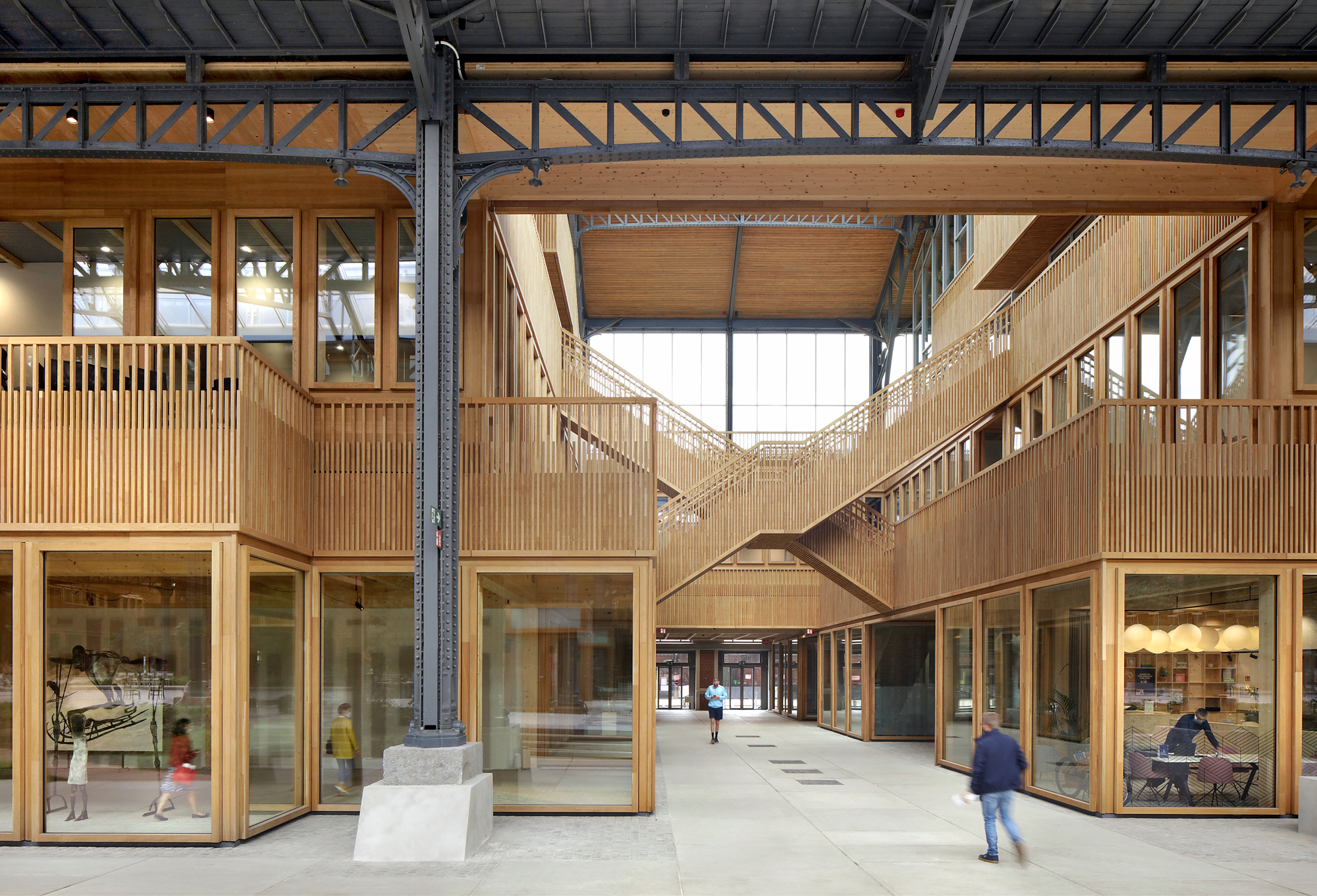 Galería de Complejo de uso mixto Gare Maritime / Neutelings Riedijk Architects + Bureau ...