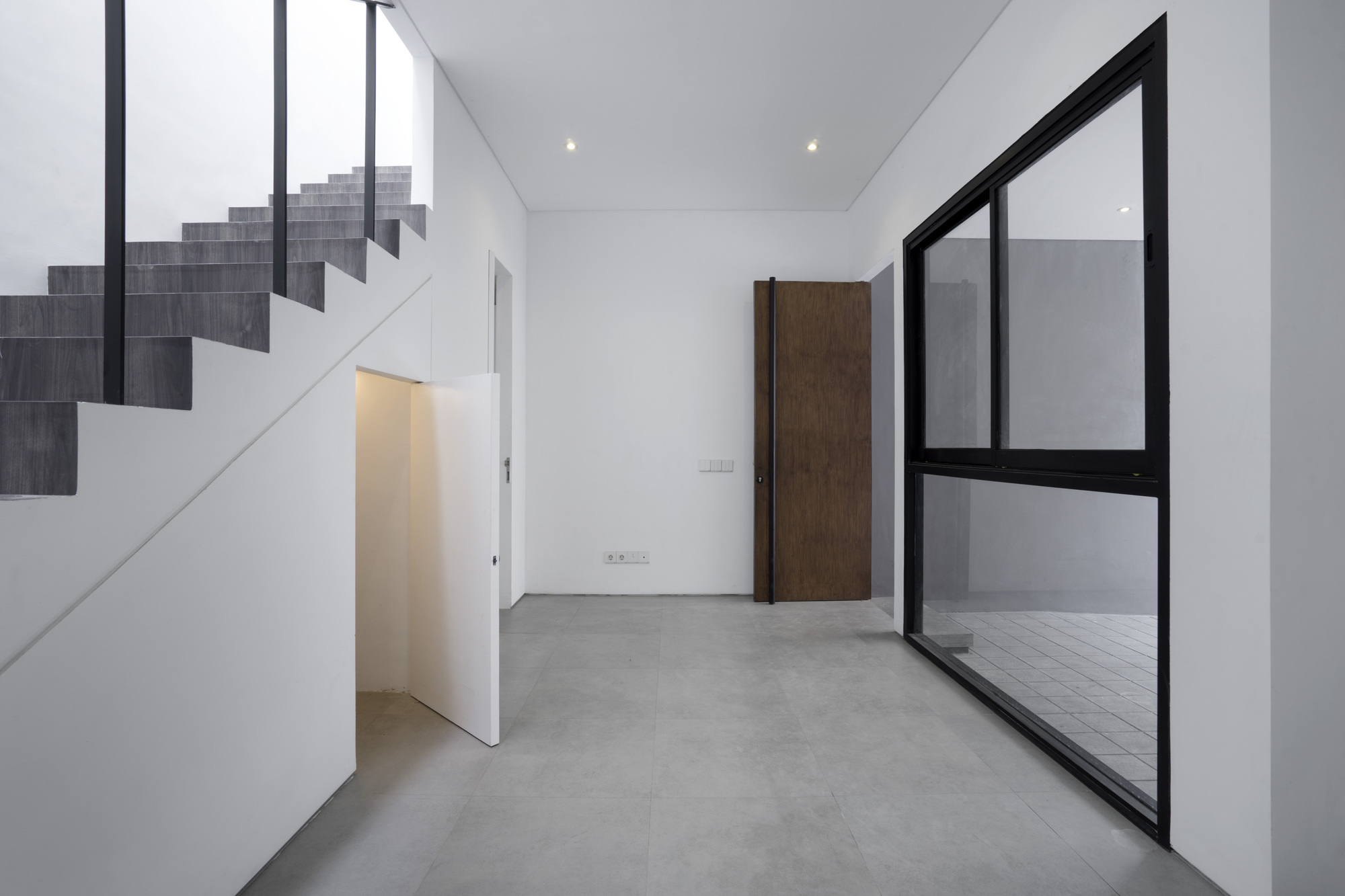 Gallery of R Micro Housing / Simple Projects Architecture - 7