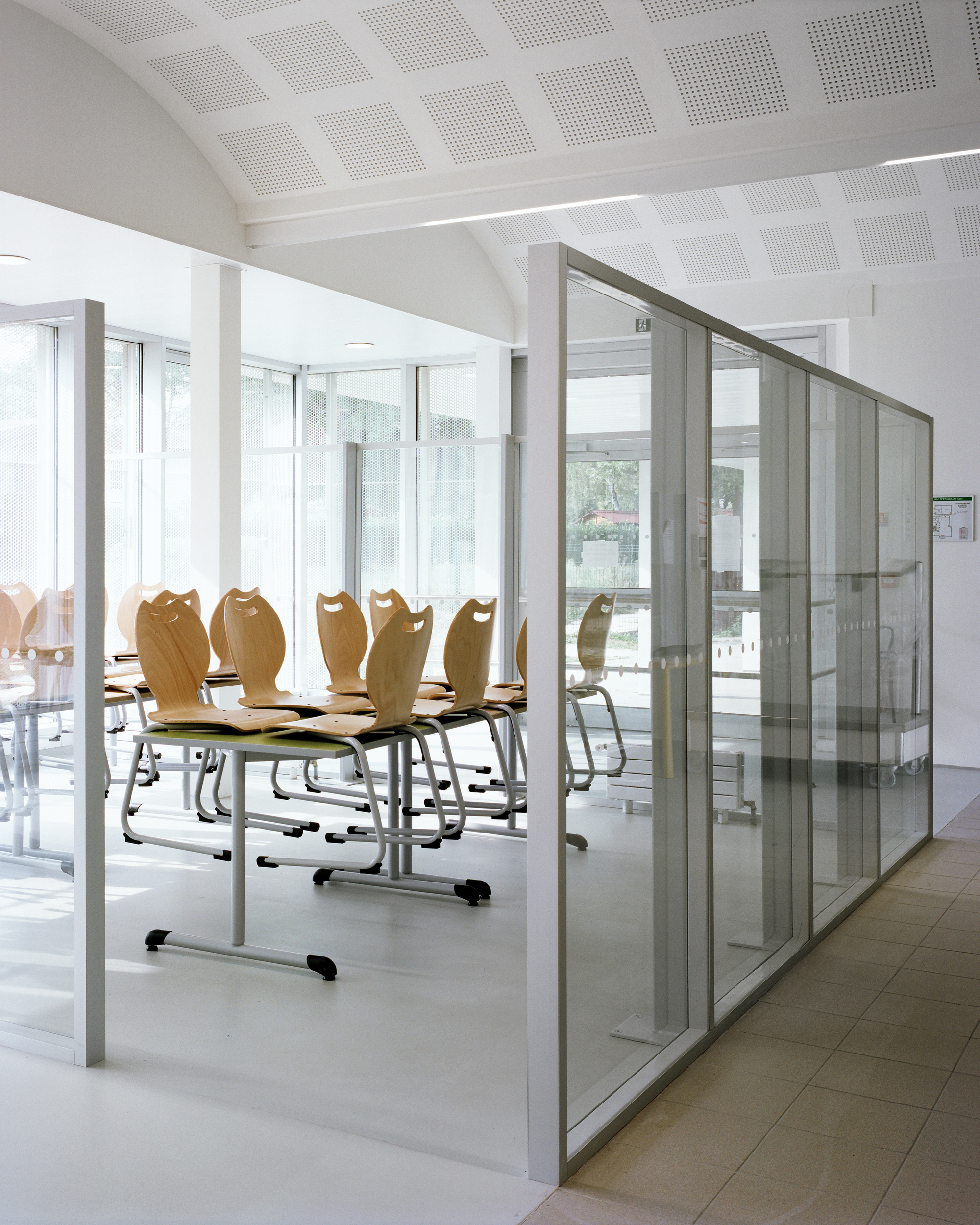 Gallery of School Canteens and Multipurpose Room / MCBAD architecture ...