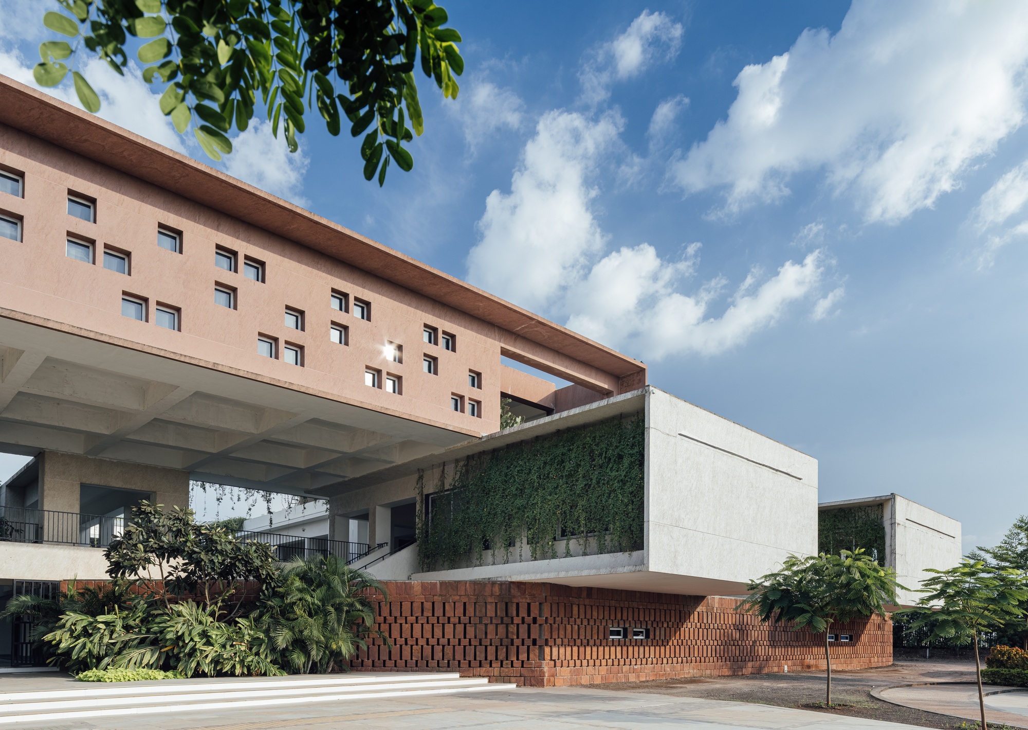 Gallery of The Northstar School / Shanmugam Associates - 14