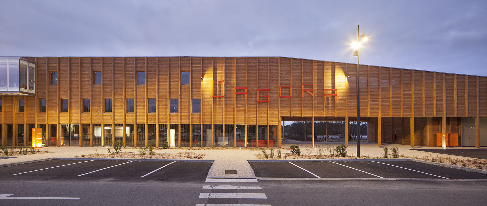 Gallery of AGORA Business Incubator / CoCo architecture - 6