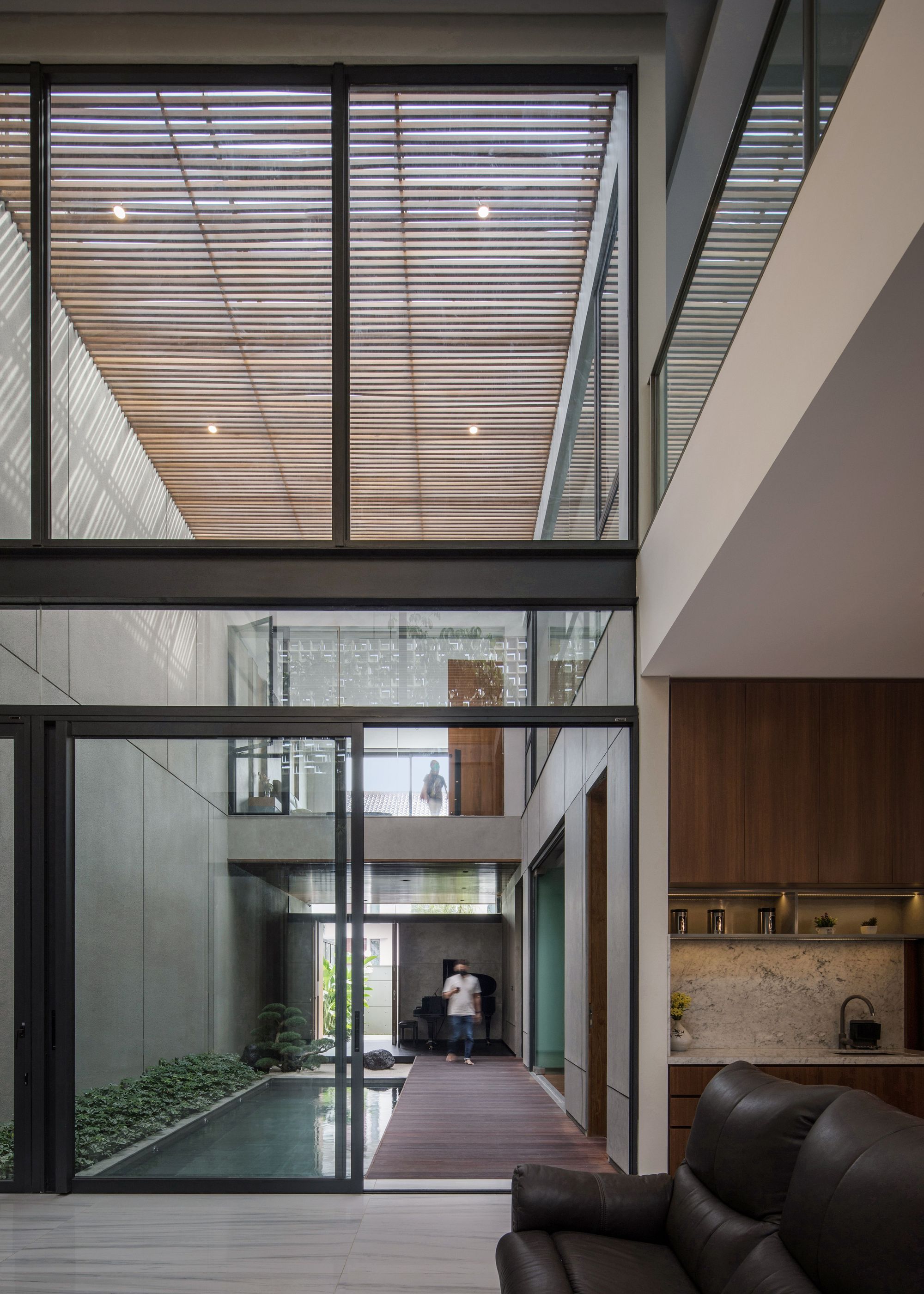 Gallery of RR House / Rakta Studio - 9