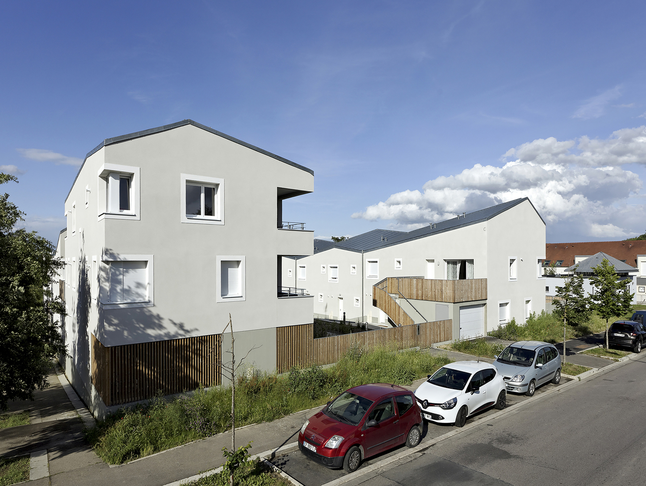 Gallery of 31 Housing Units in Ecquevilly / Benjamin Fleury Architecte ...