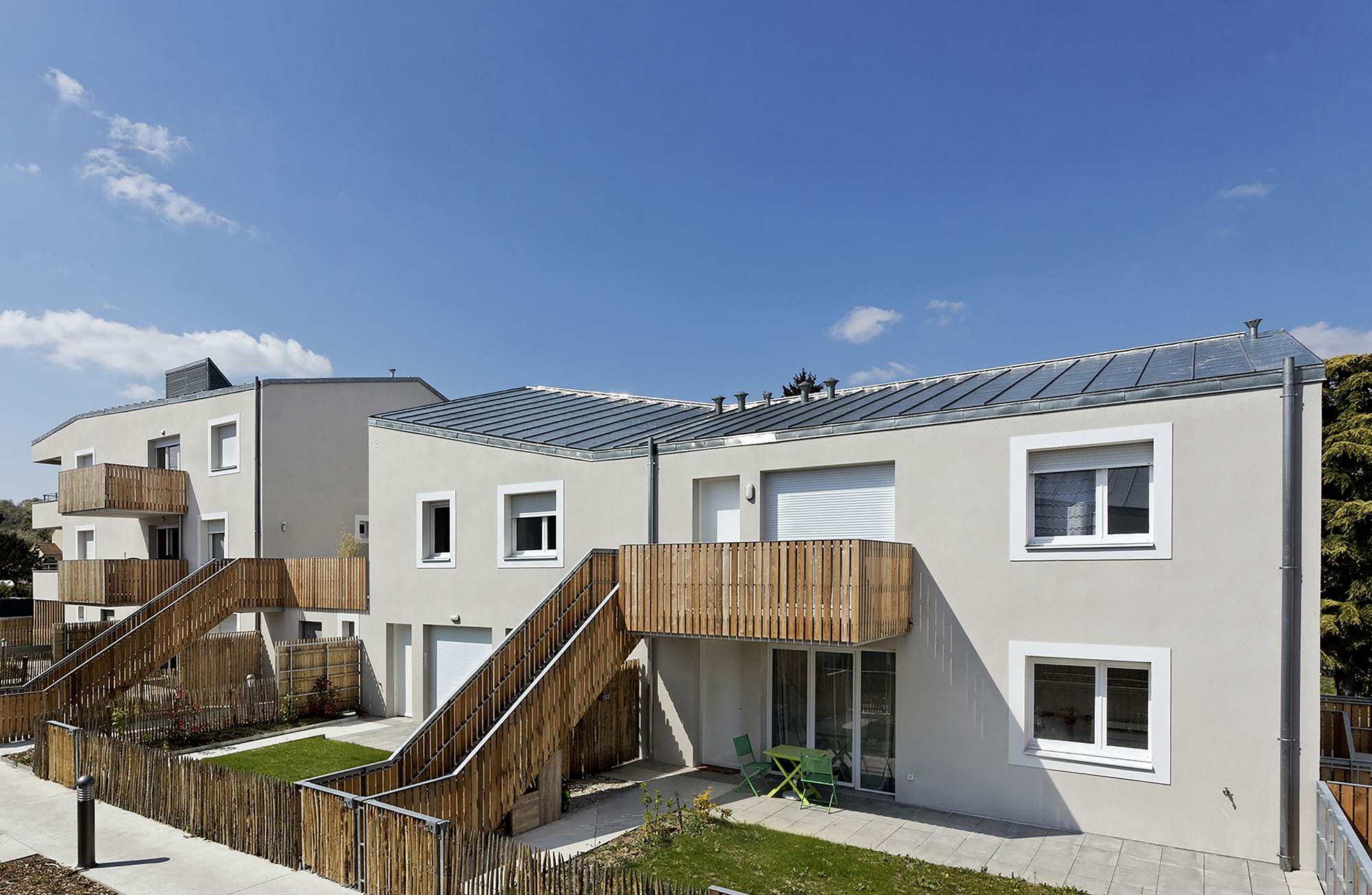 Gallery of 31 Housing Units in Ecquevilly / Benjamin Fleury Architecte ...