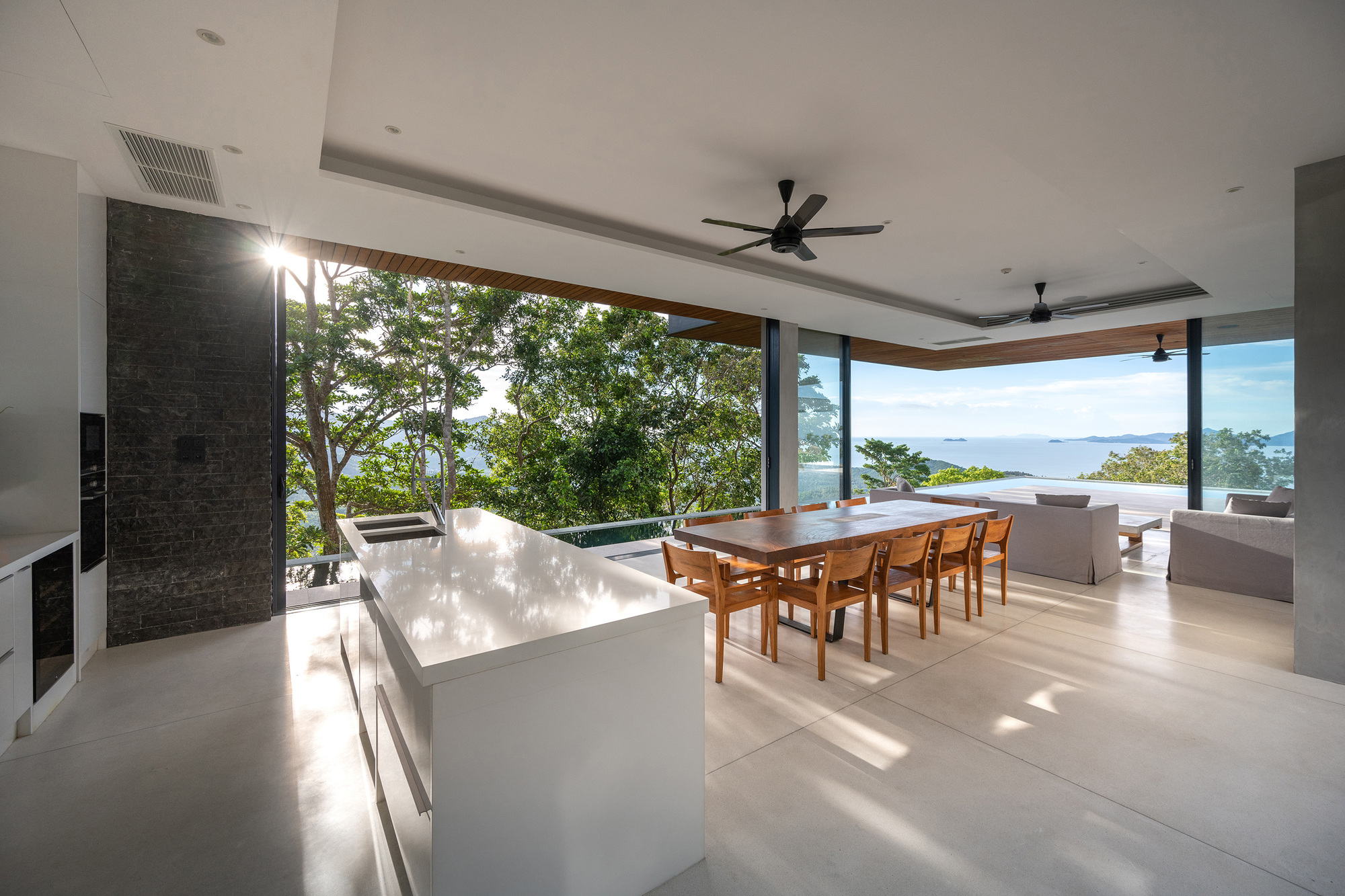 Gallery of Adrisa Residence / OfficeAT - 3