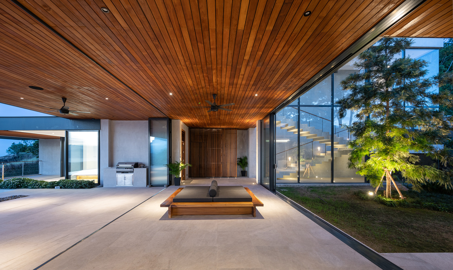 Gallery of Adrisa Residence / OfficeAT - 46