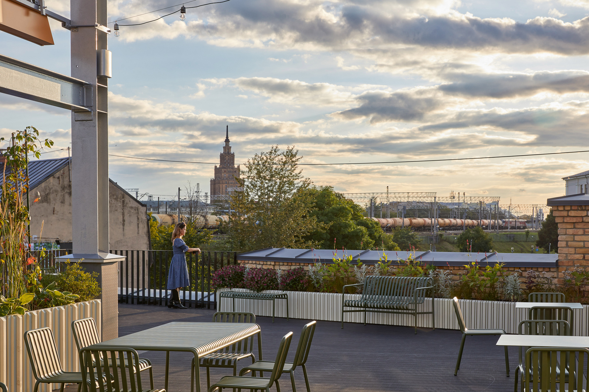 Gallery of ZUZEUM Multifunctional Art Center / Annvil - 12