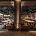 Par Bar 3 / YoDezeen studio | ArchDaily