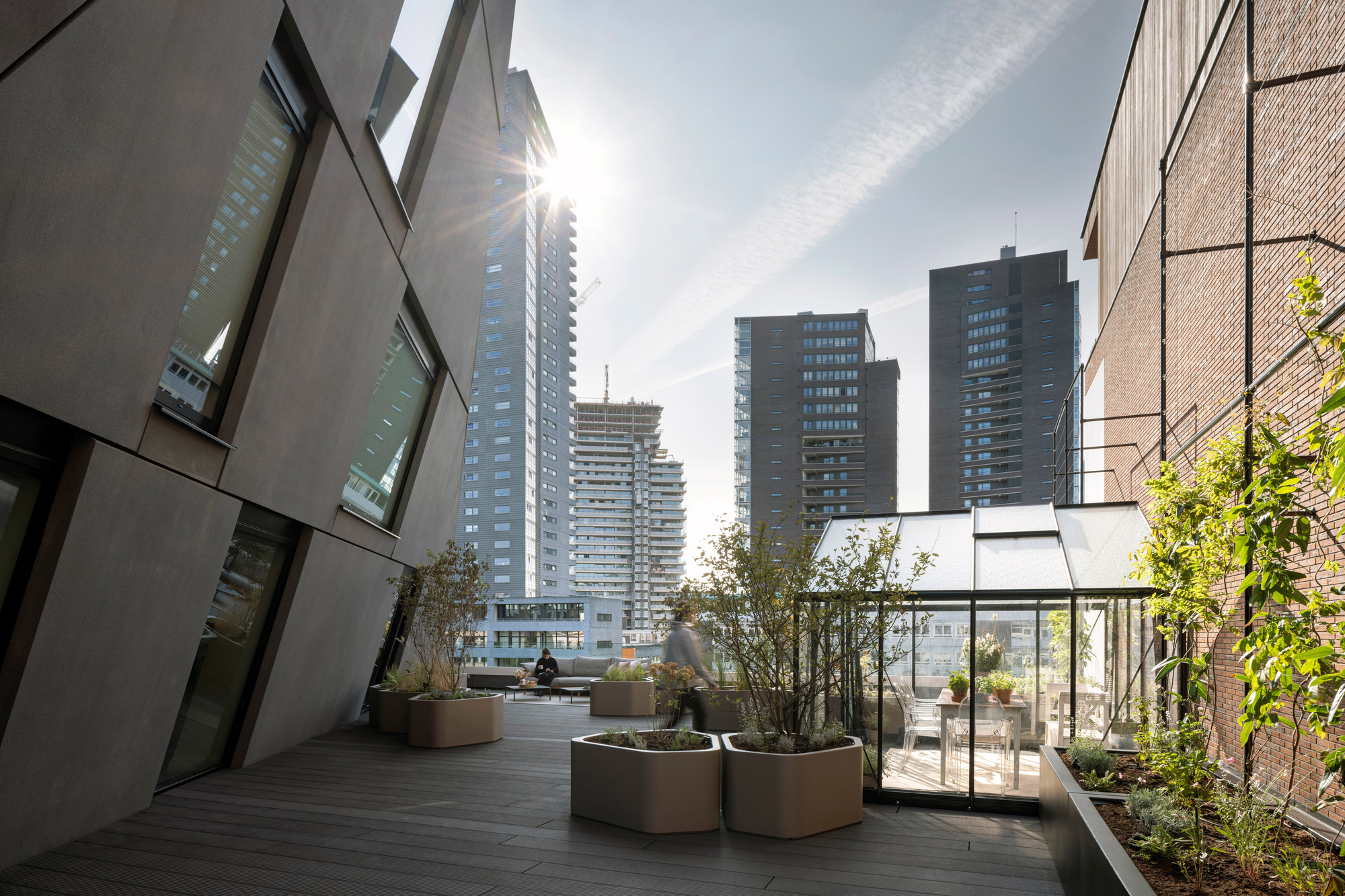 Gallery of The Muse Residential Tower / Barcode Architects - 12