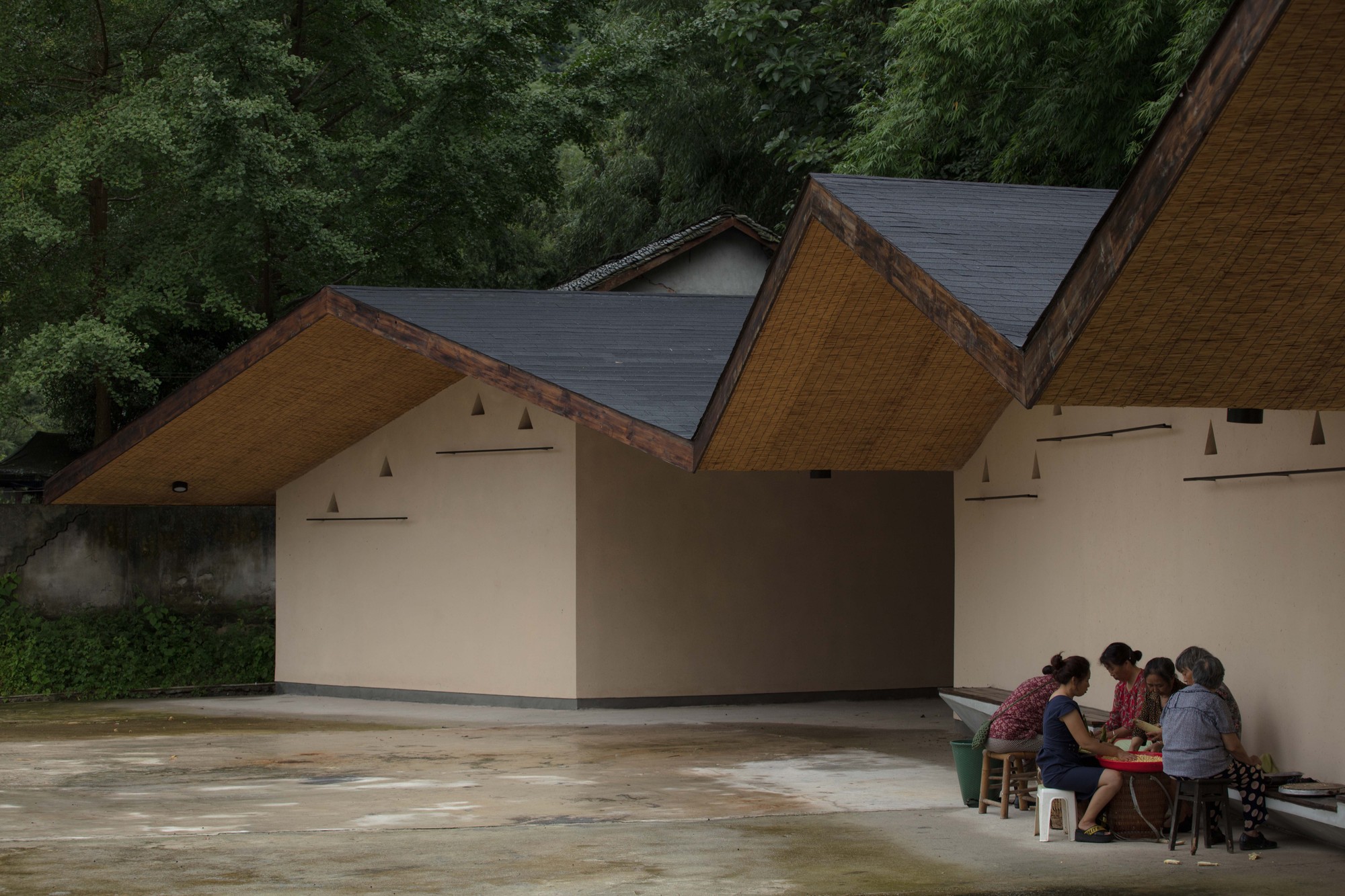Gallery of Jincheng Community, The Multi-purpose Public Space / Studio ...