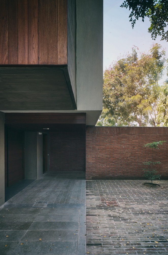 Gallery of Private Residence No. 3 / FLXBL Design Consultancy - 10