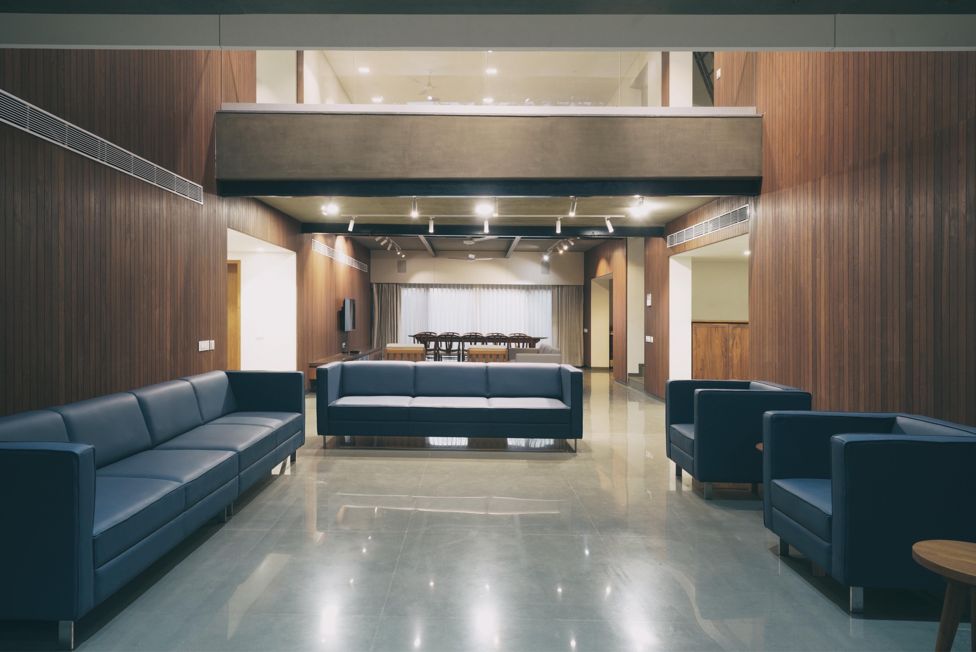 Gallery of Private Residence No. 3 / FLXBL Design Consultancy - 23