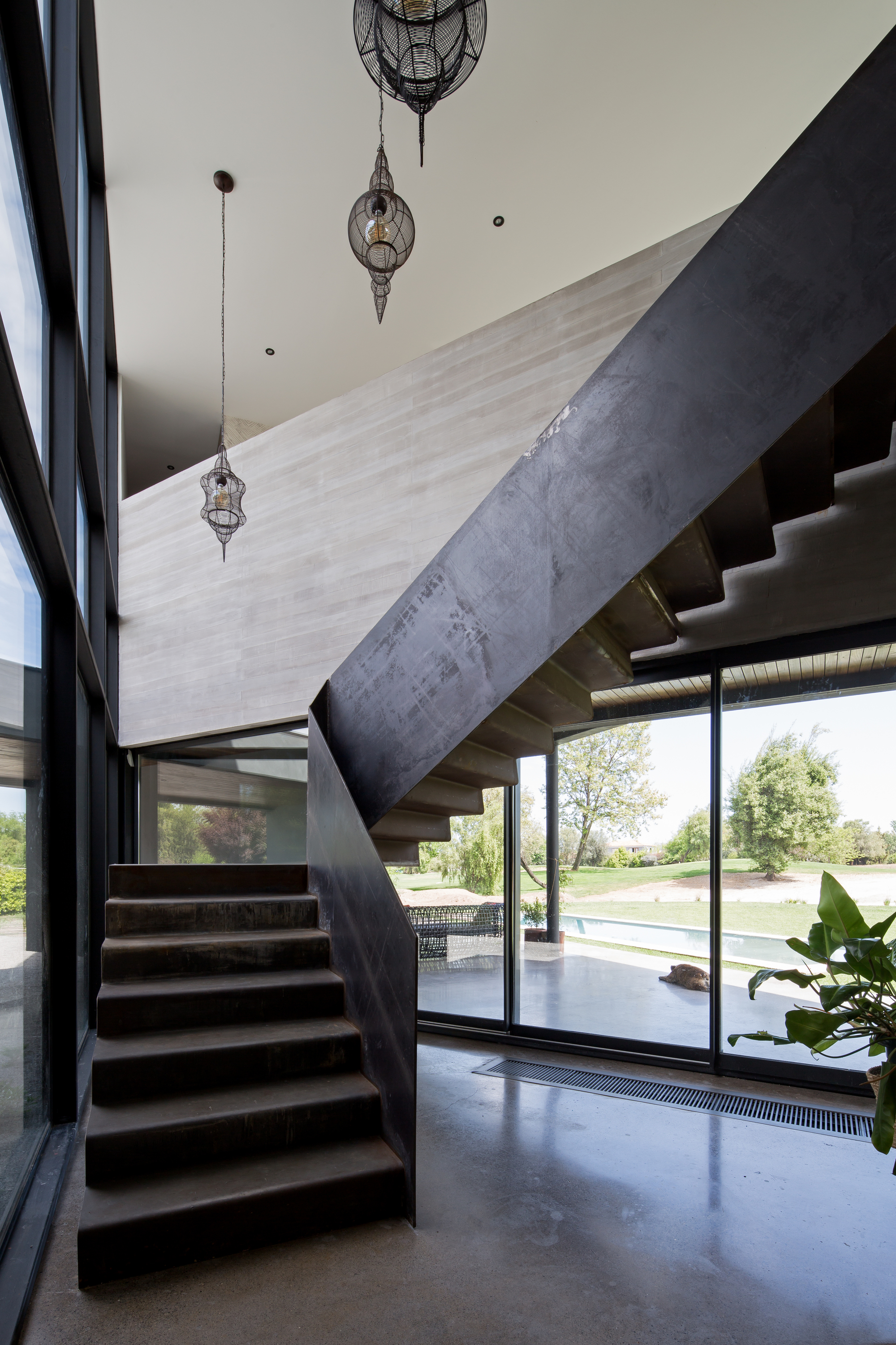 Gallery of VH House / WYND - 4