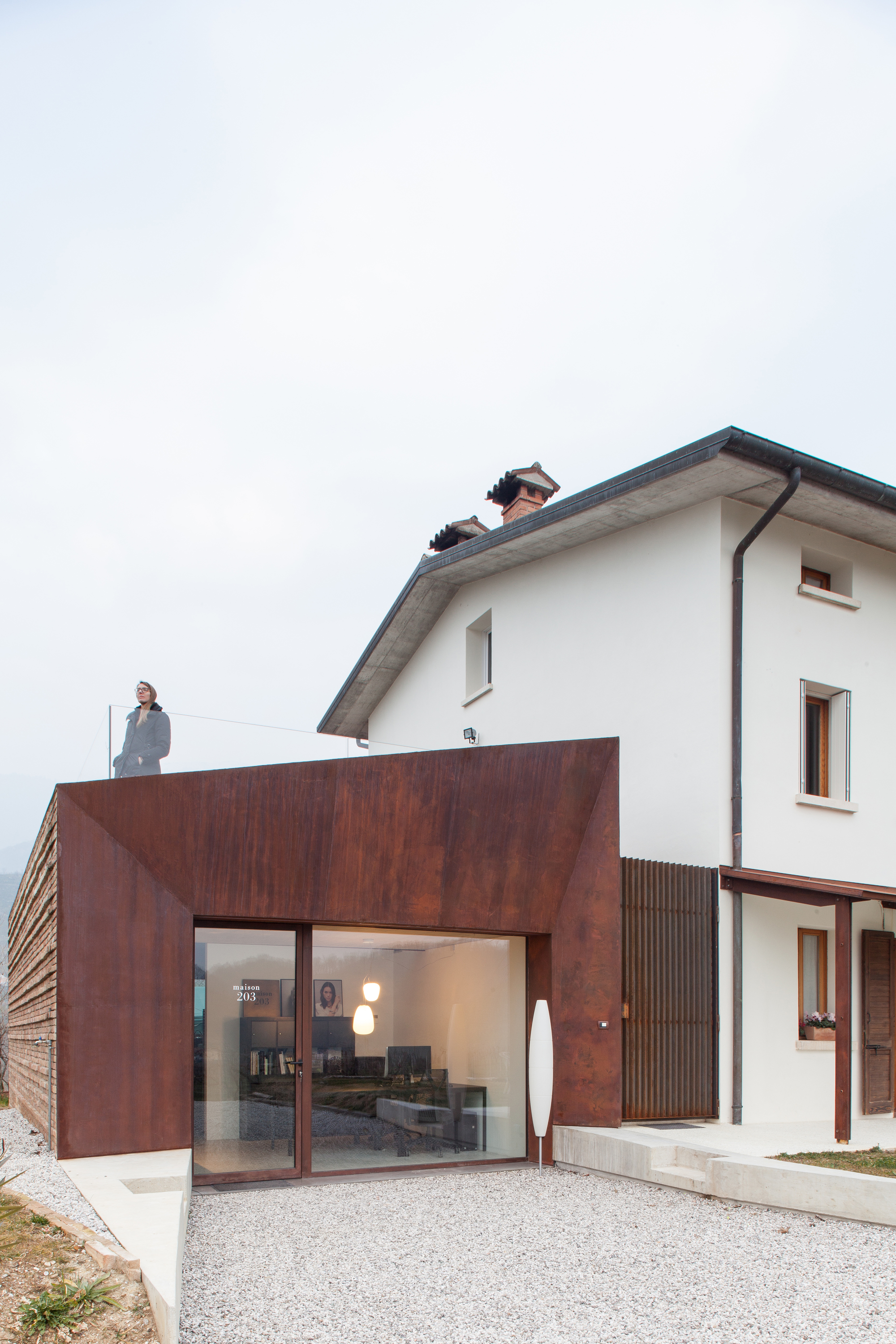 Gallery of Maison 203 Showroom / Vittorio Massimo Architetto - 8