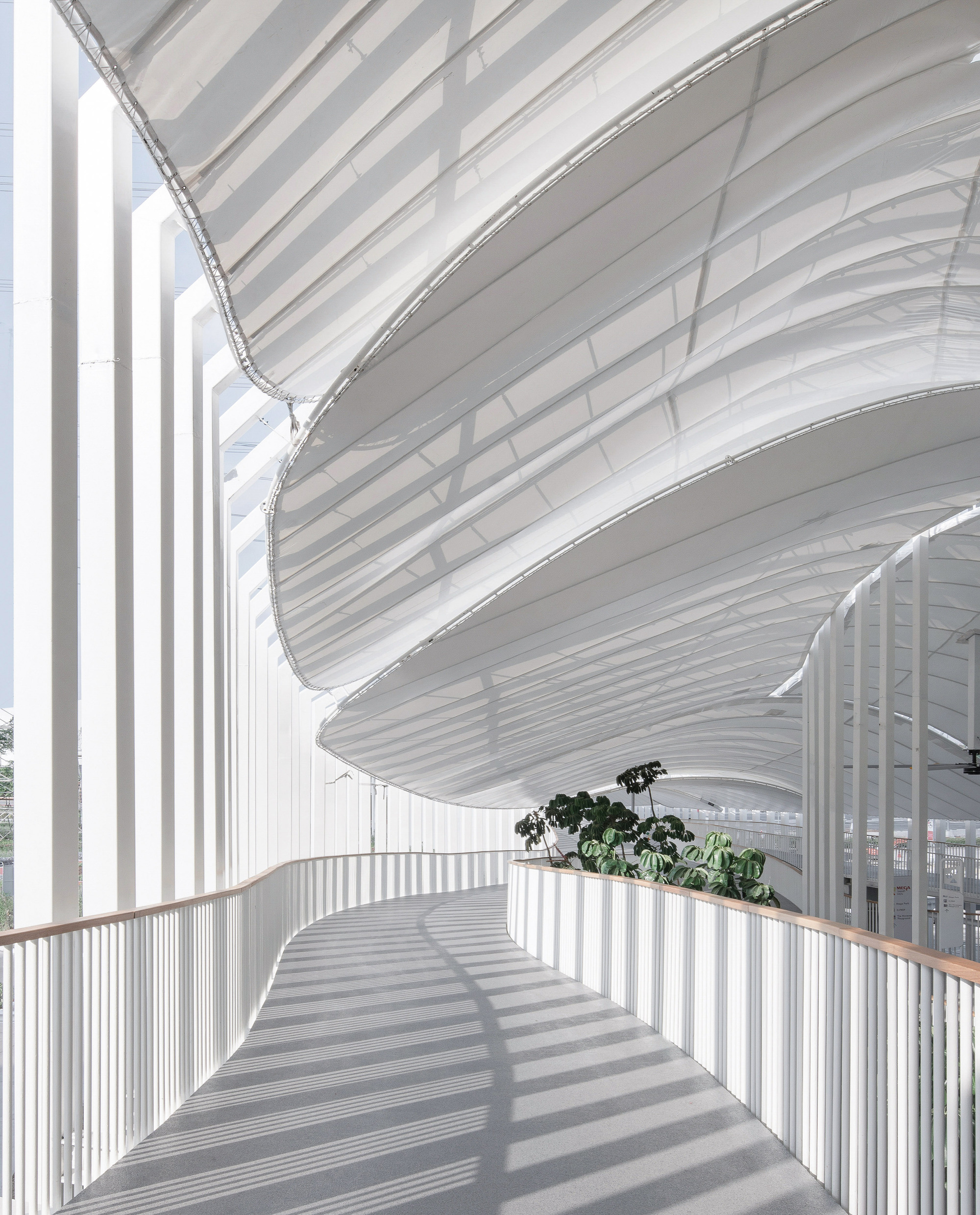 Gallery of Megapark / Architectkidd - 4