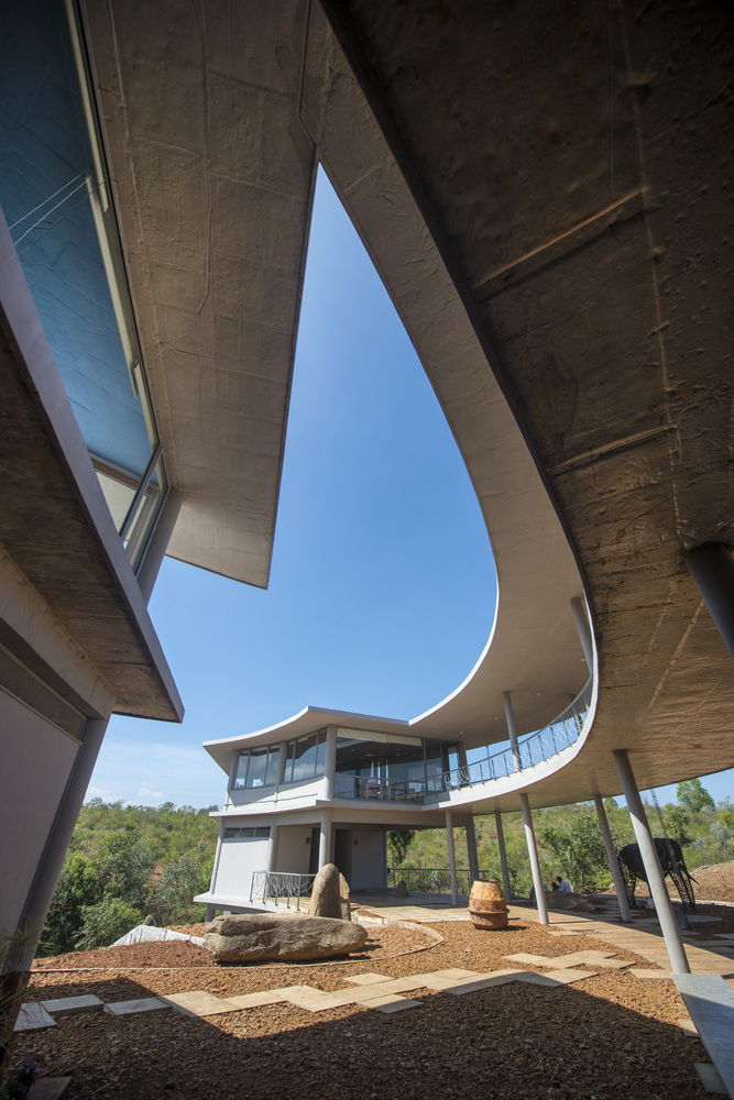 Gallery of Art & Innovation Hub at Agastya International Foundation ...