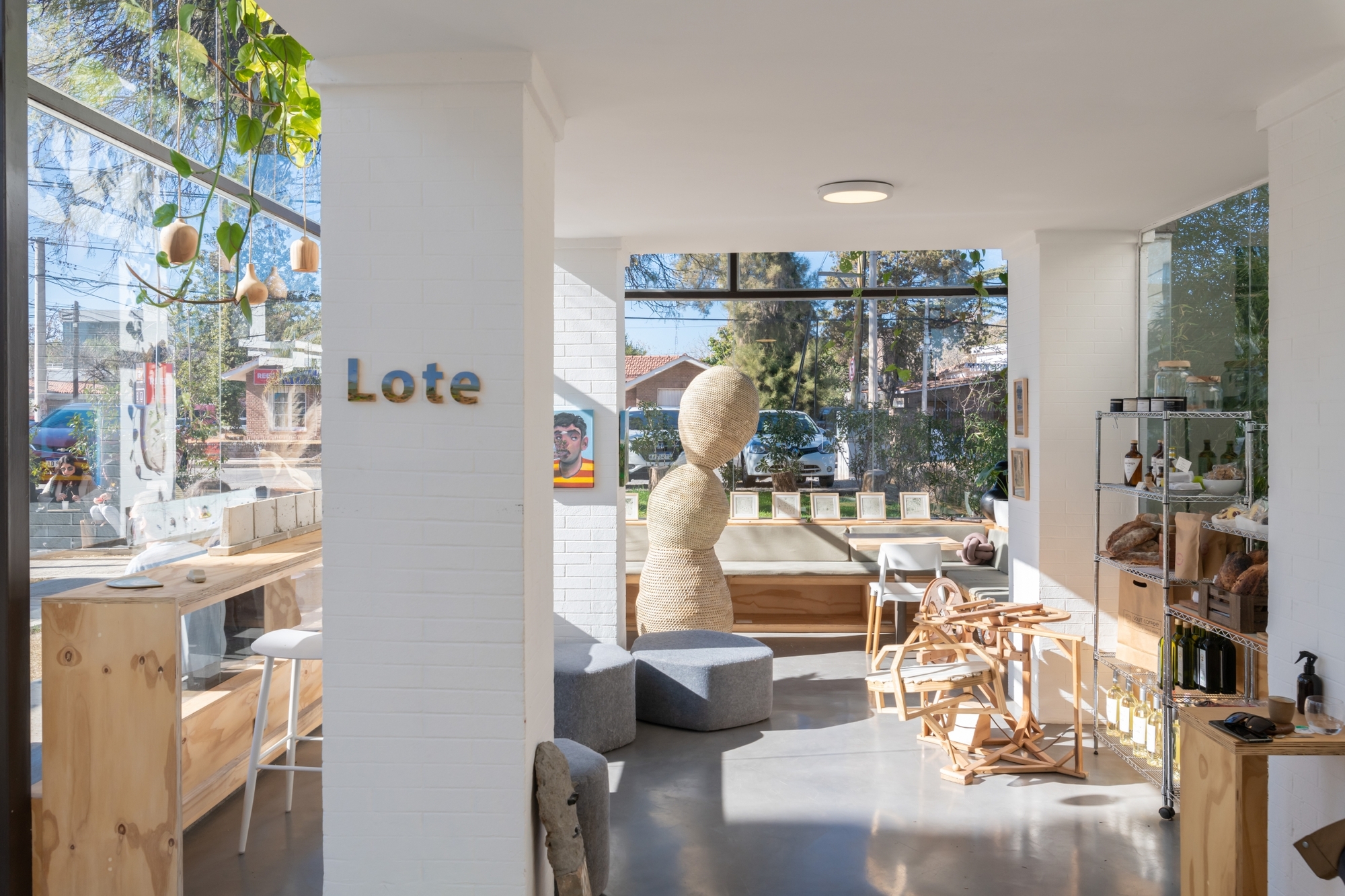 Gallery of Superanfibio Coffe Shop / Grupo Studio - 18