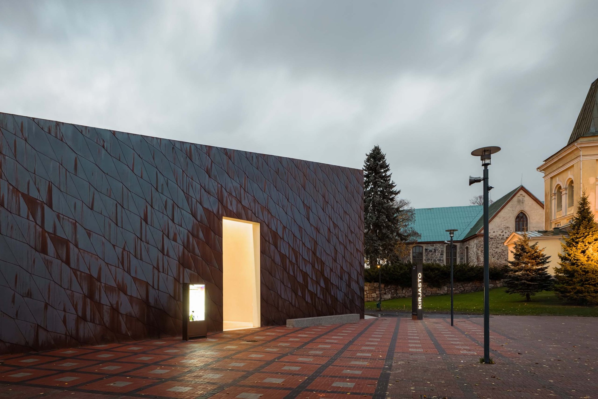 Gallery of Kirkkonummi Library / JKMM Architects - 7